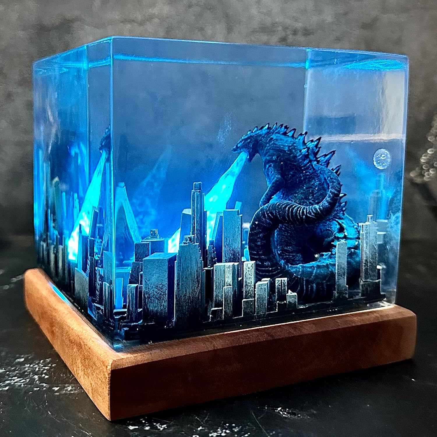 Amazon.com: GoziIIa Monster Resin lamp, Monster resin night light ...