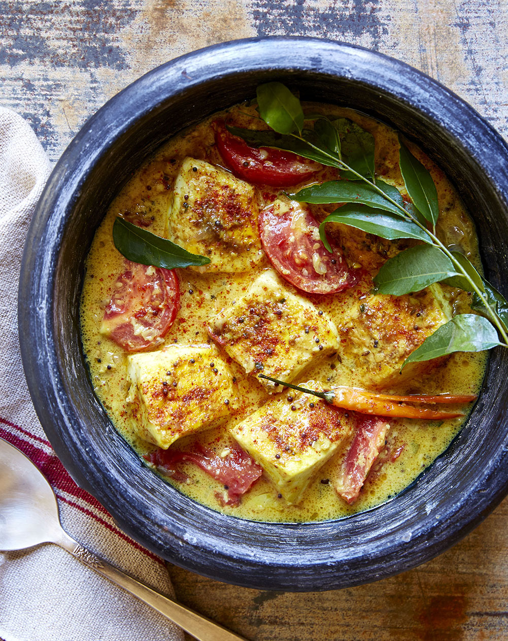 Amazon.in: Deepa Thomas: books, biography, latest update