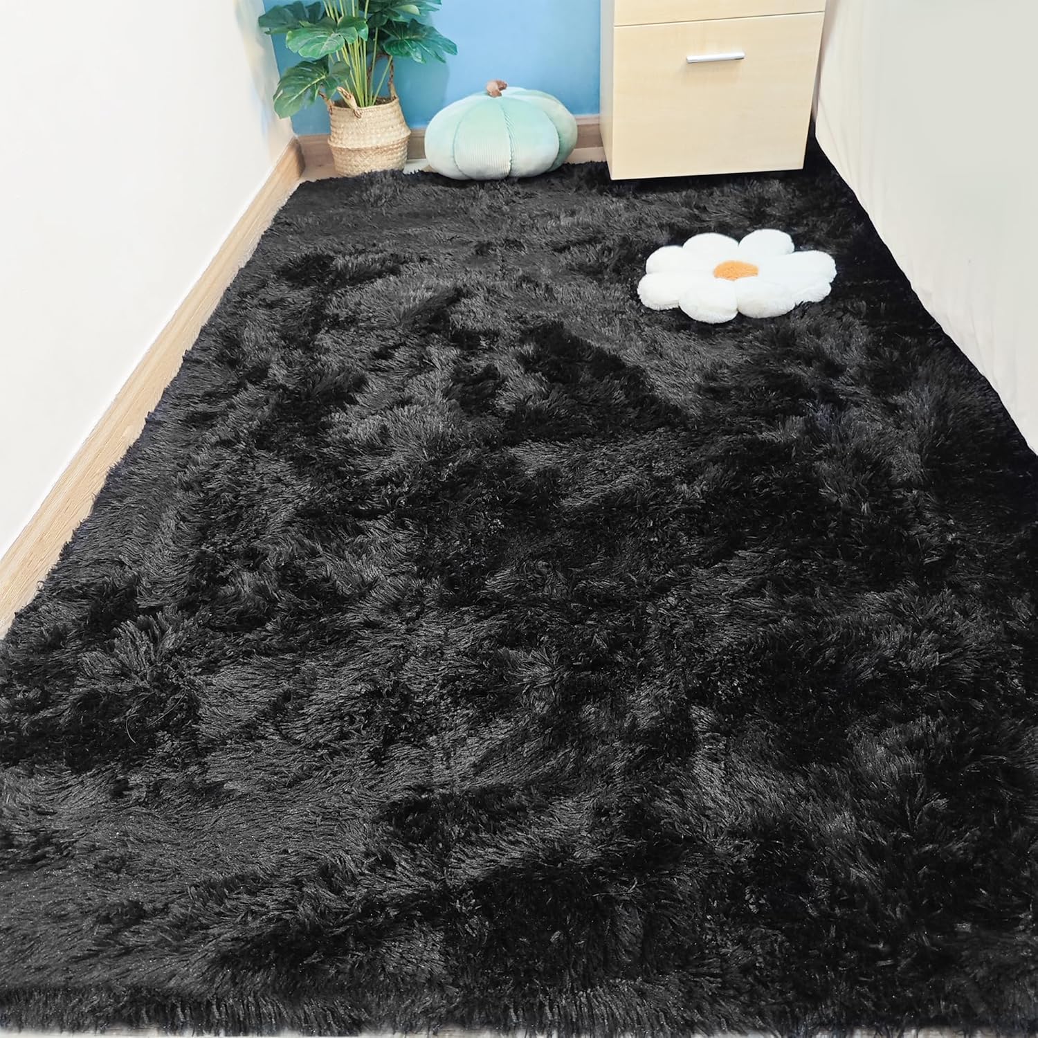Amazon.com: Super Soft Shaggy Rugs Fluffy Carpets for Bedroom Living ...