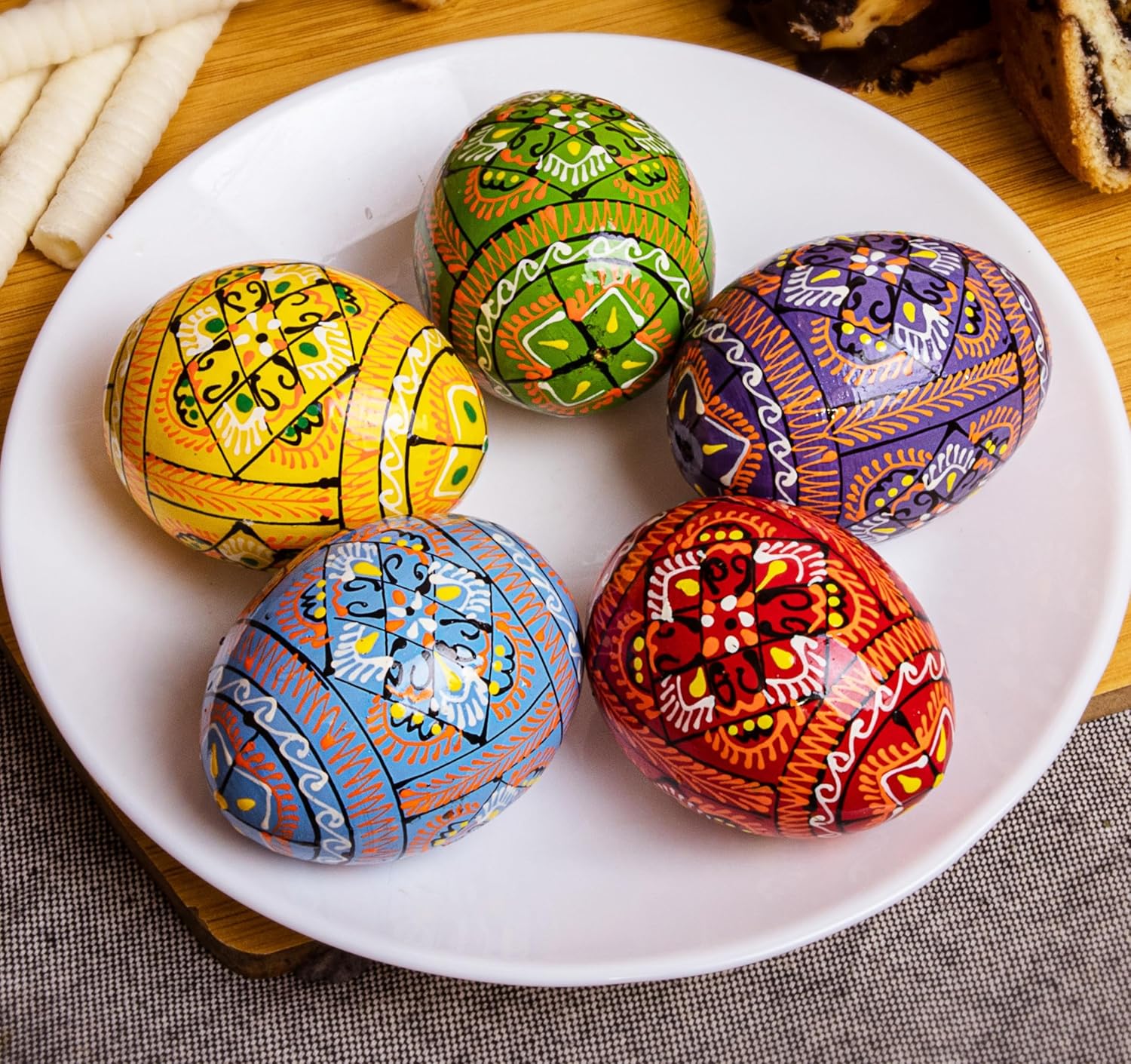 Amazon.com: Lot 5 Easter Eggs Decor 2,5’’ Easter Pysanky Eggs Painted ...
