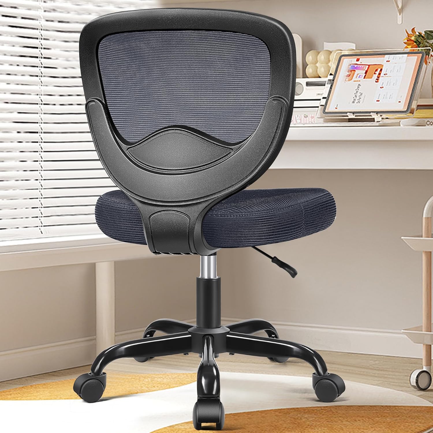 Amazon.com: Razzor Office Chair, Comfy Desk Chair for Bedroom, Swivel ...