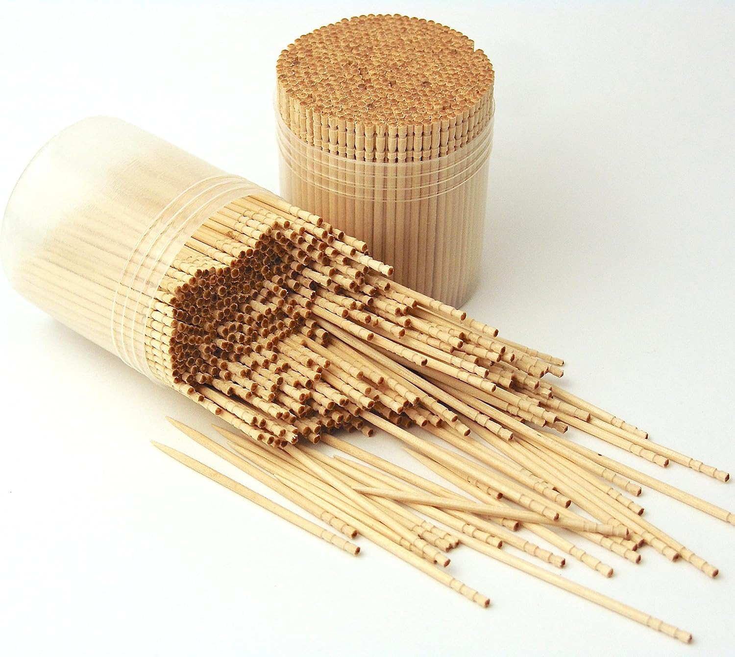 Essmarco Natural wooden toothpicks, one-sided, in a safe round jar ...