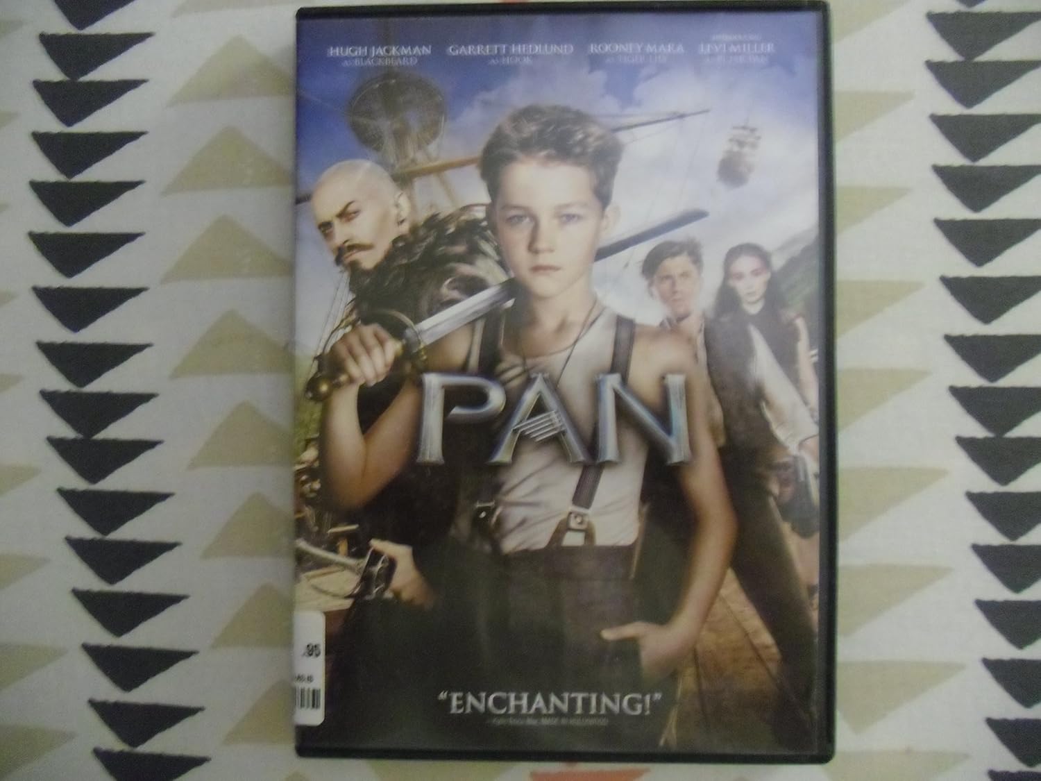 Amazon.com: Pan (2015) : Greg Berlanti, Tim Lewis, Sarah Schechter ...