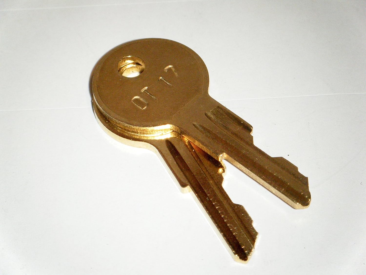 Amazon.com: DETEX Alarm Key DT17 Battery Cover access Key Change Low ...