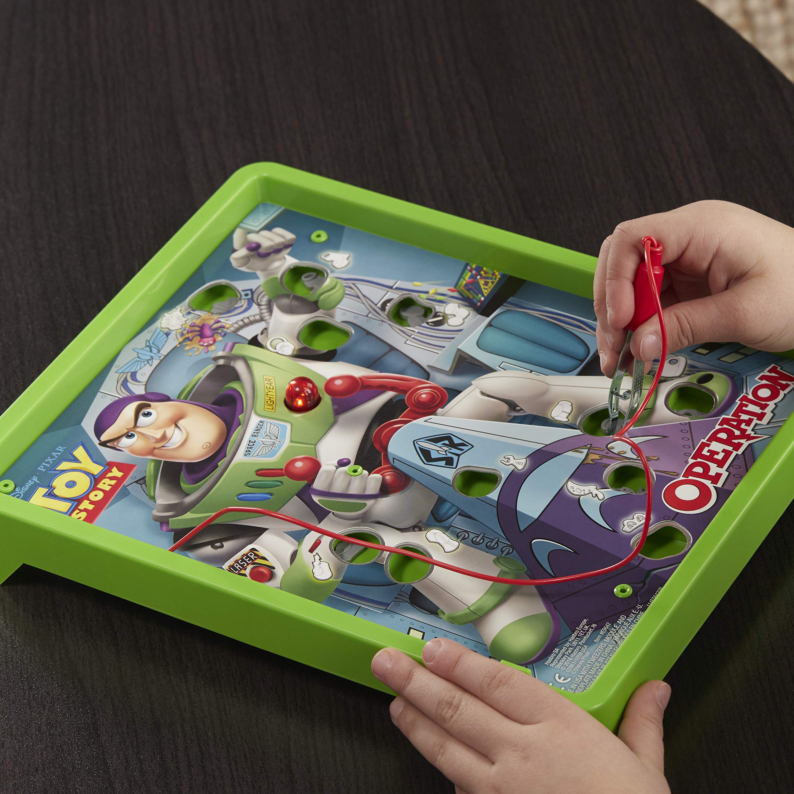 Buzz Lightyear Leker Fra Hasbro Toy Story And Beyond Deluxe Electronic