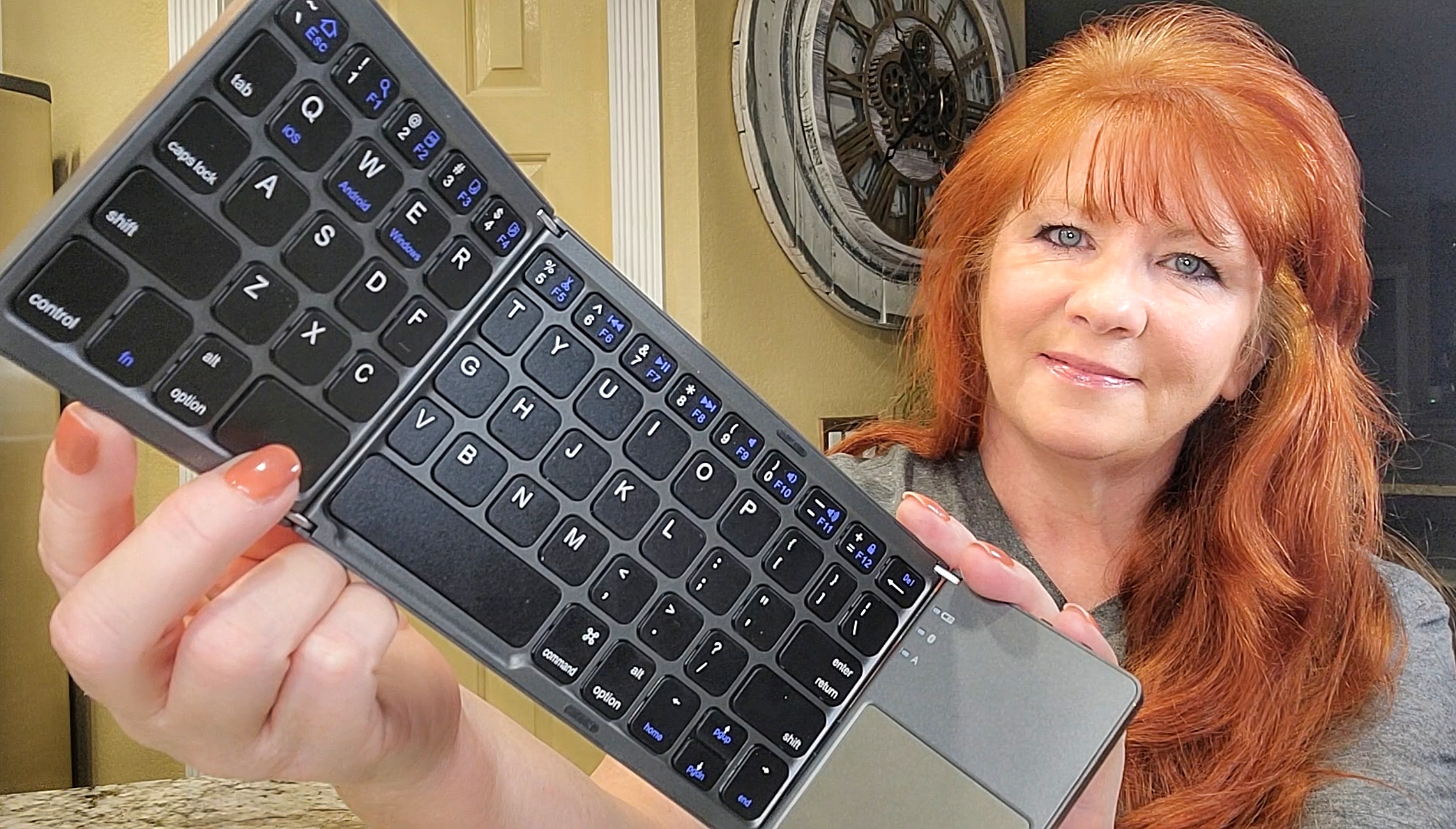 Watch Is this mini folding keyboard easy to type on? on Amazon Live