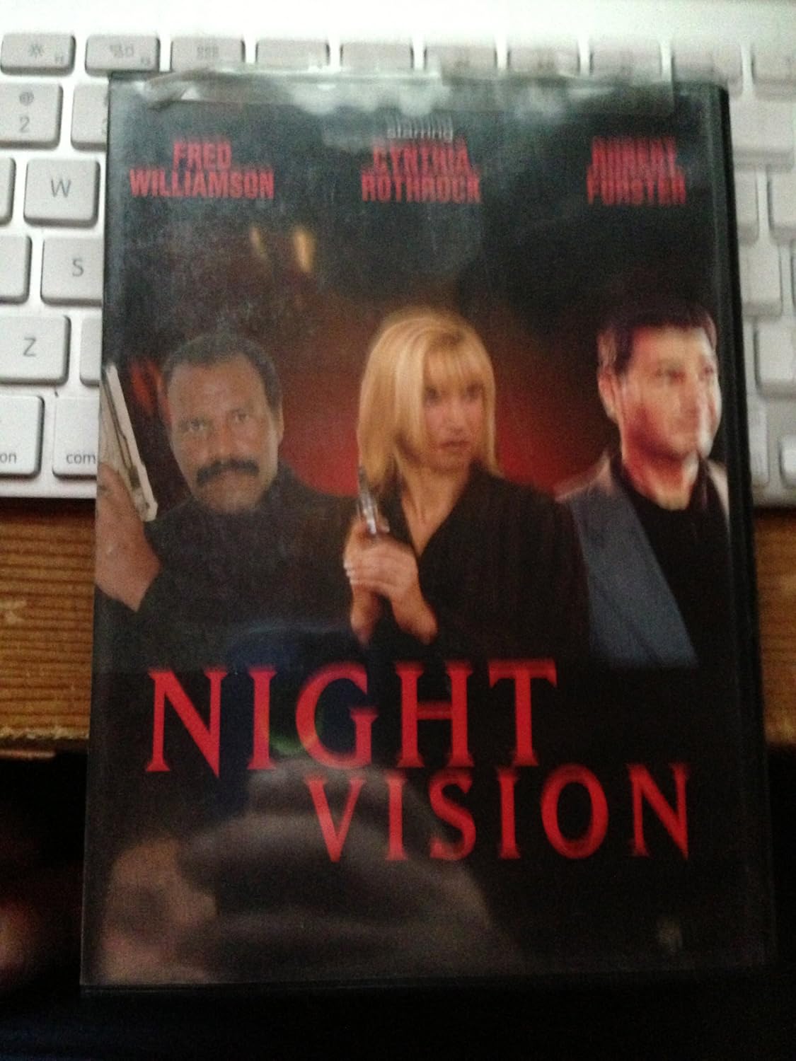 Night Vision [DVD] : Amazon.com.mx: Películas y Series de TV