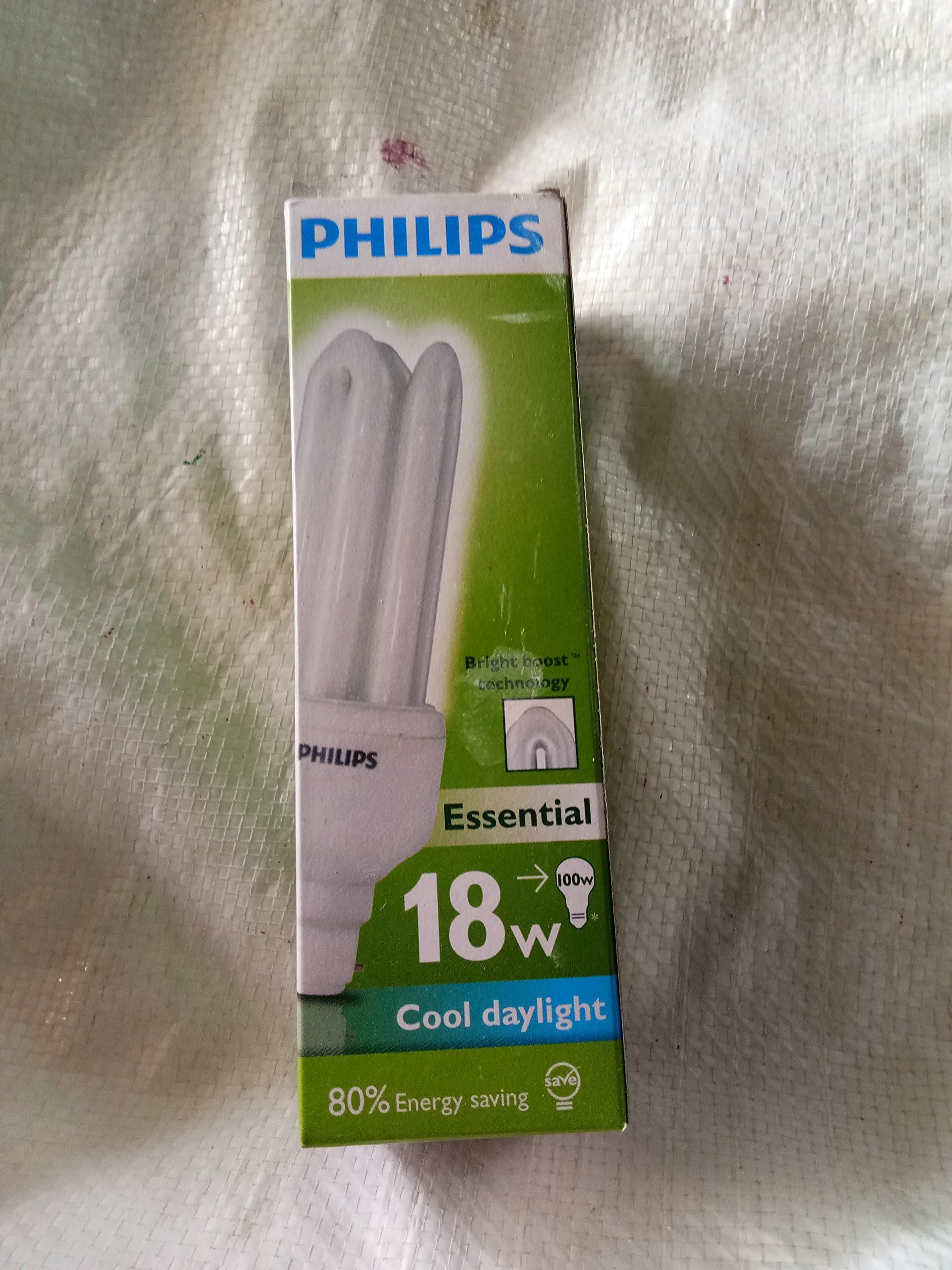 Buy PHILIPS 18W B22 CFL Light, (HPF Slim NG 1 CDL) Online at Low Prices ...