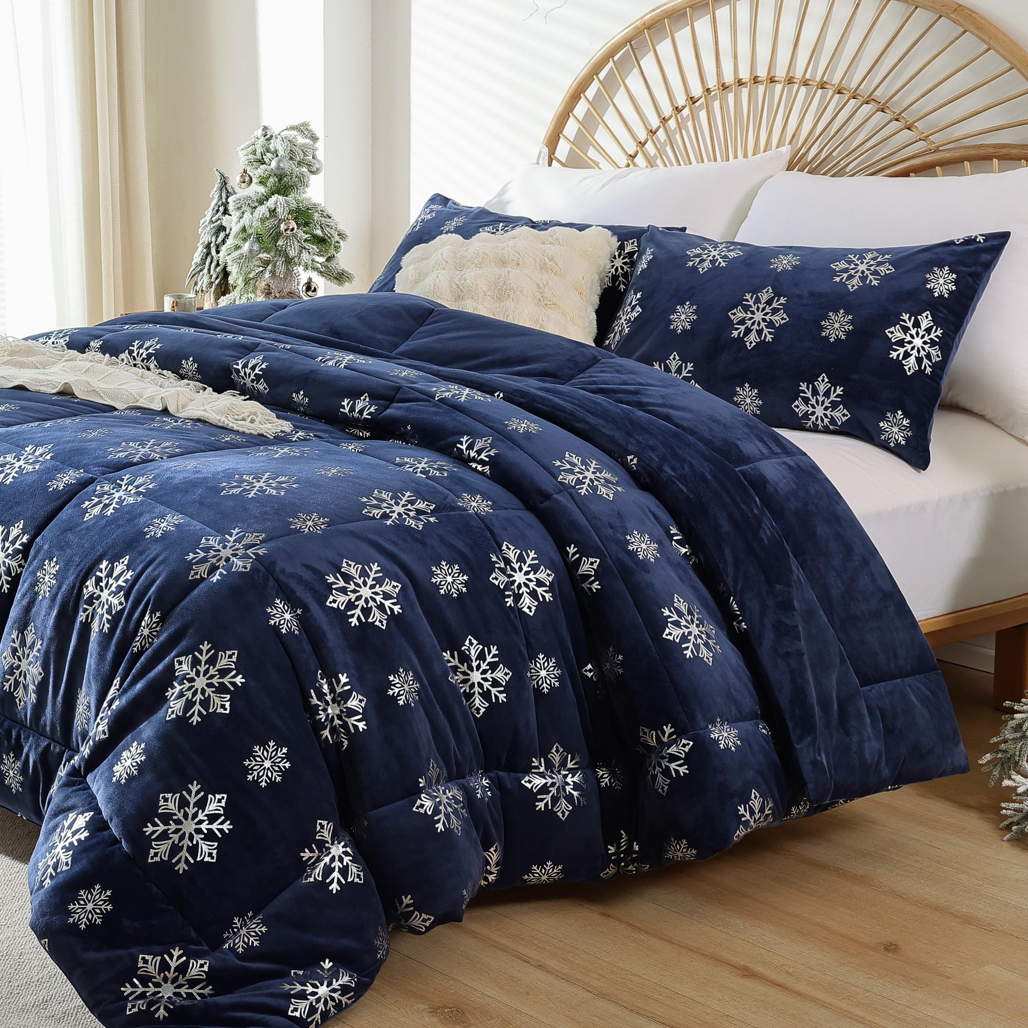 Amazon.com: YIRDDEO Queen Comforter Set Dark Grey Comforter for Queen ...