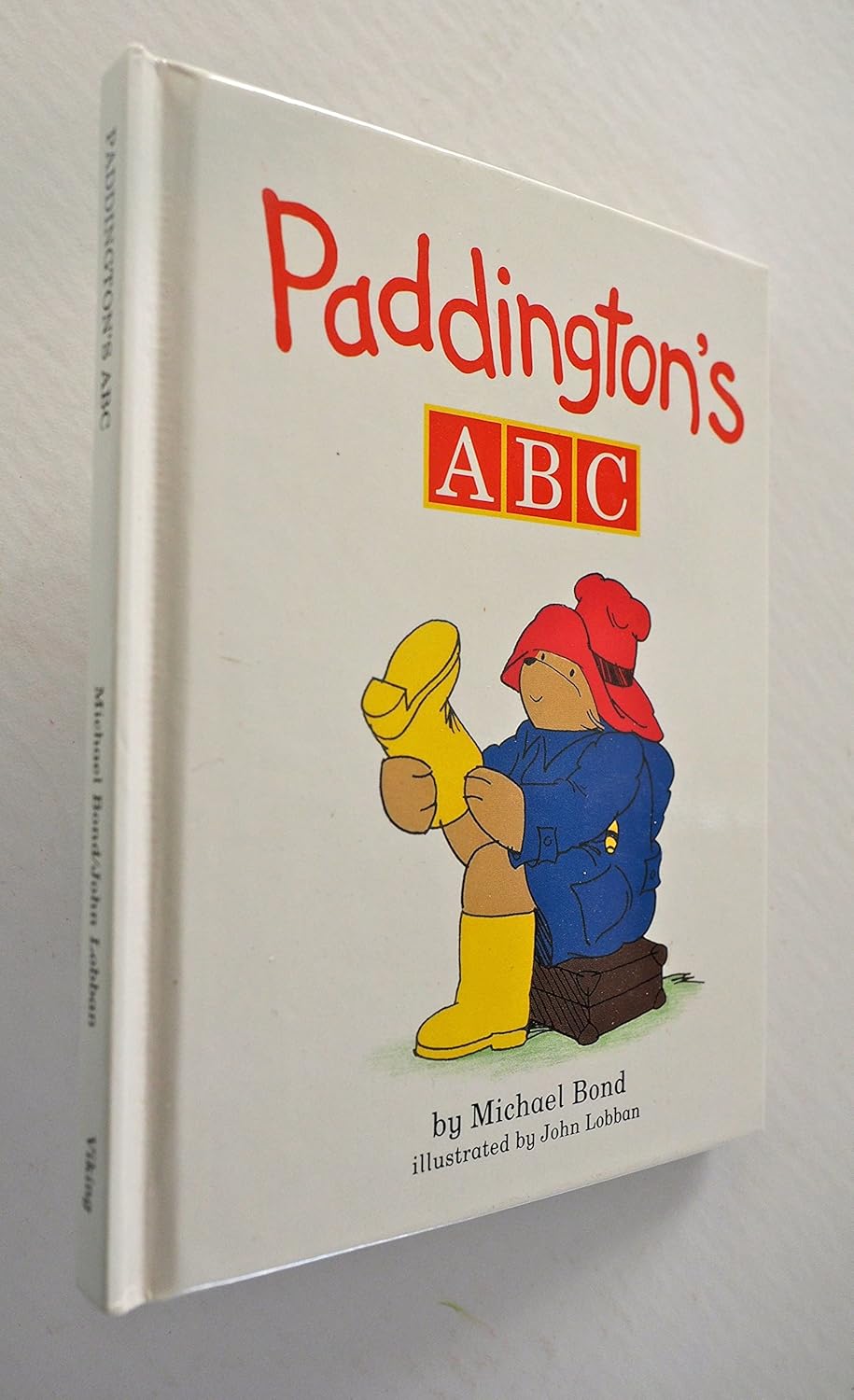Paddinton's ABC: Bond, Michael: 9780670852567: Amazon.com: Books