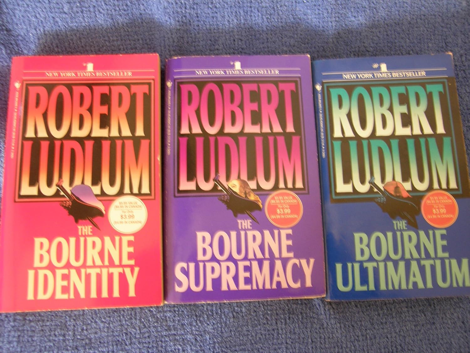 3 Book Set By Robert Ludlum: Robert Ludlum: Amazon.com: Books
