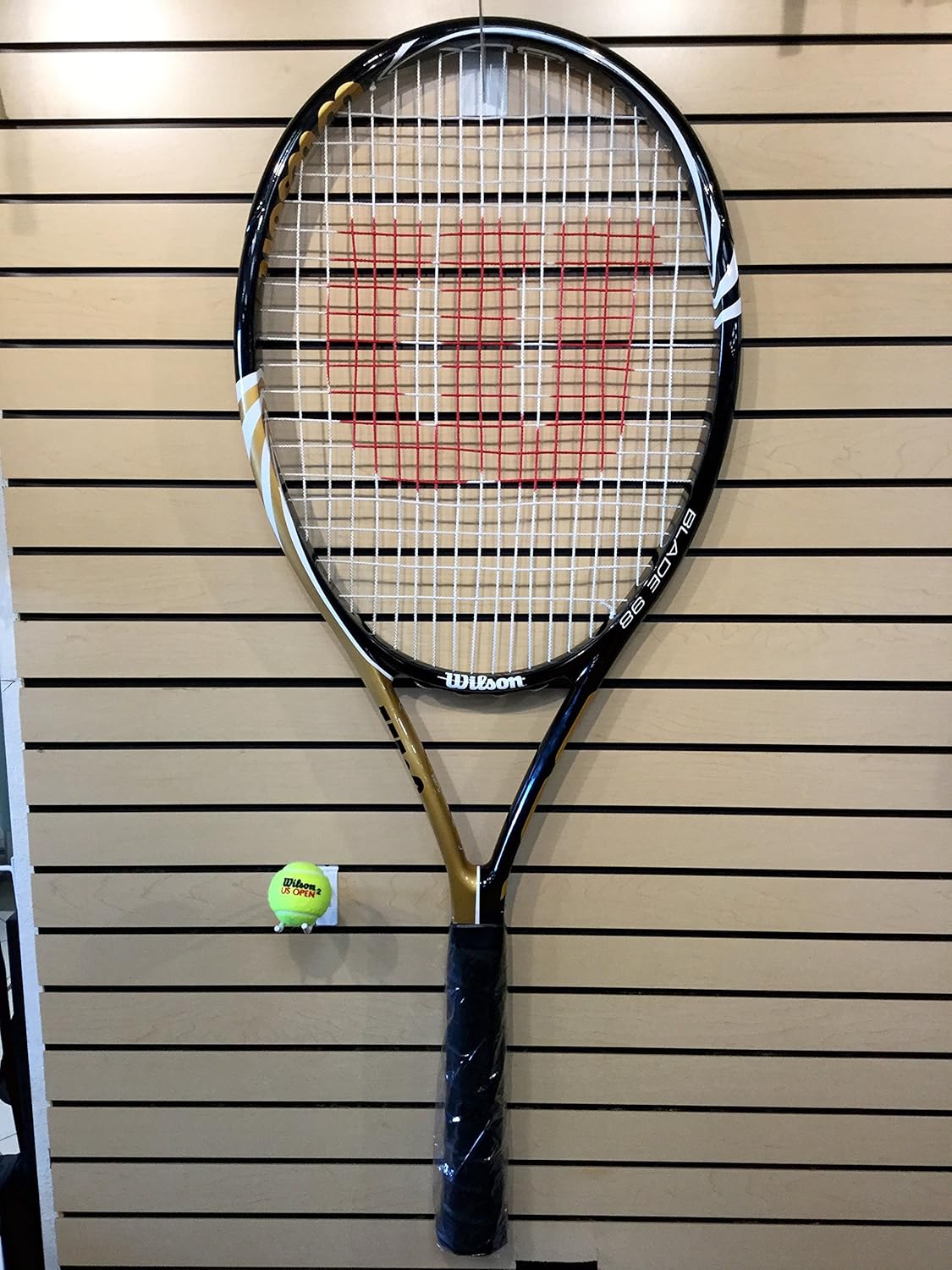 Amazon.com : Wilson Blade 98 BLX Jumbo Racket : Sports & Outdoors