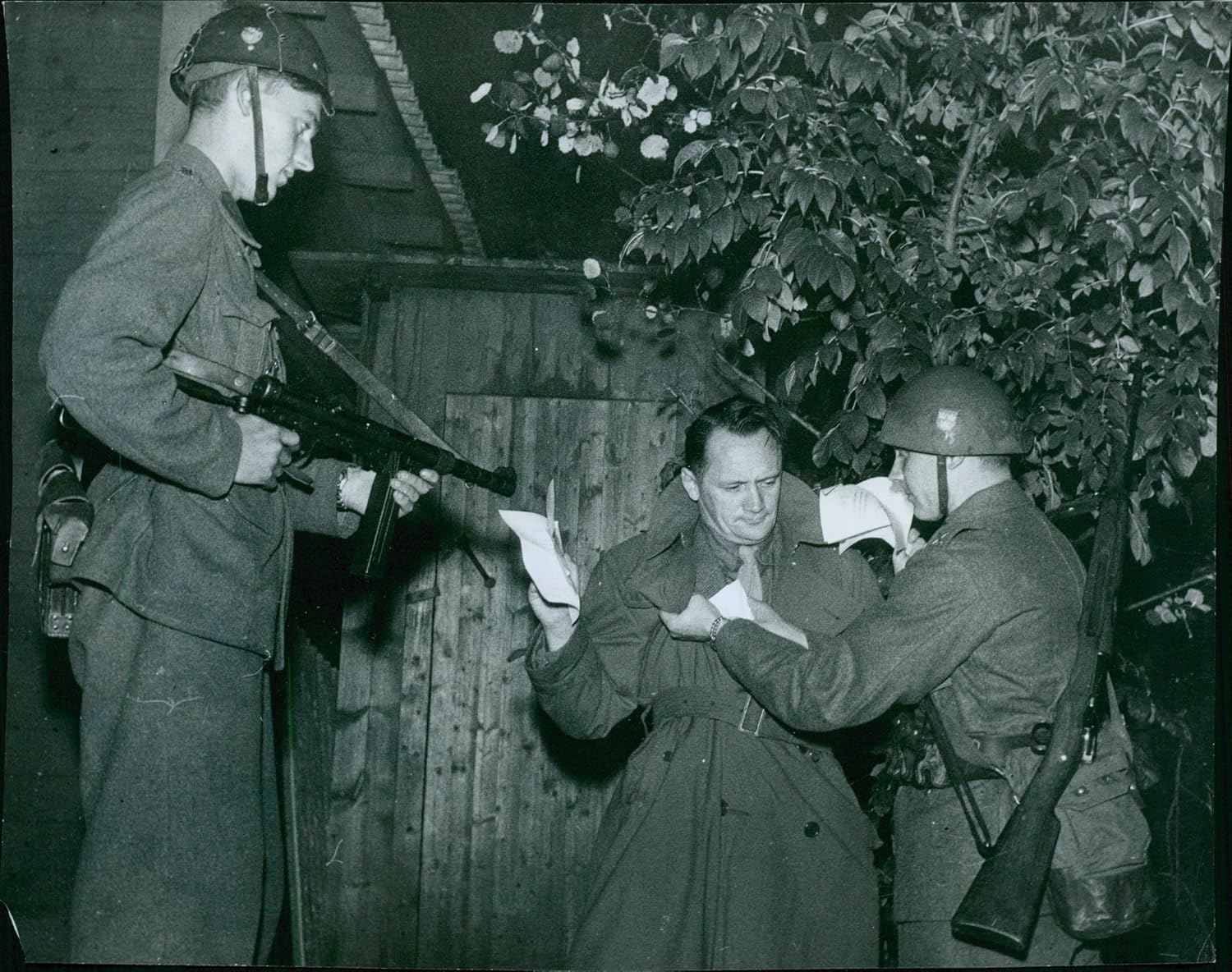 Amazon.com: Vintage photo of Inductee repetition practises in action ...