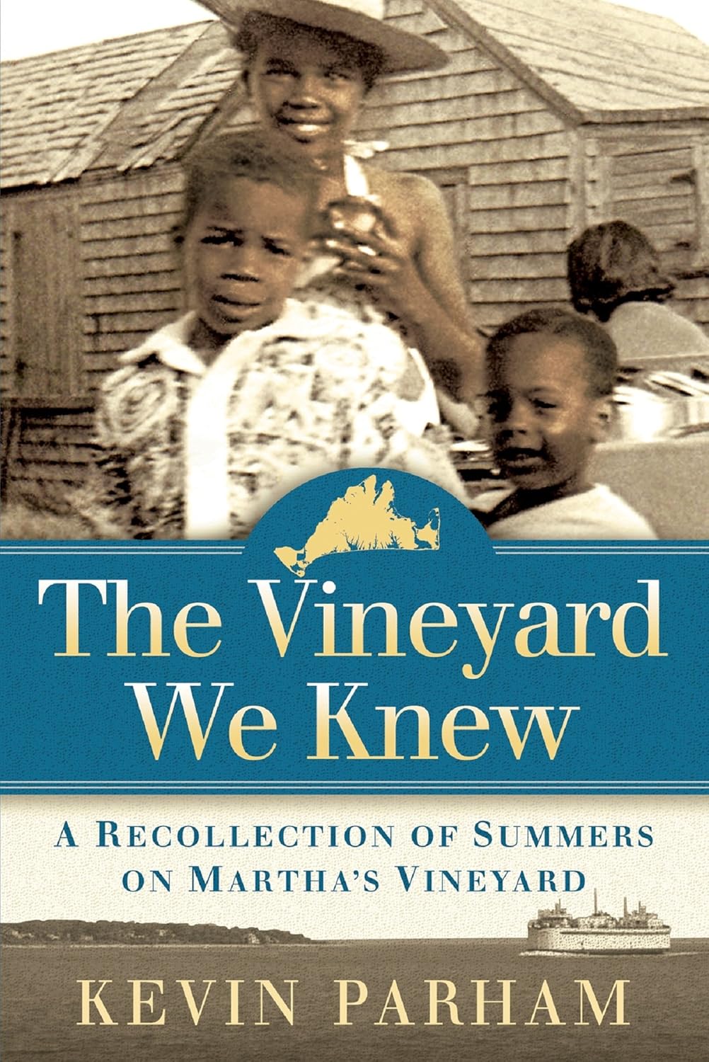 Amazon.com: The Vineyard We Knew: A Recollection of Summers on Martha's ...