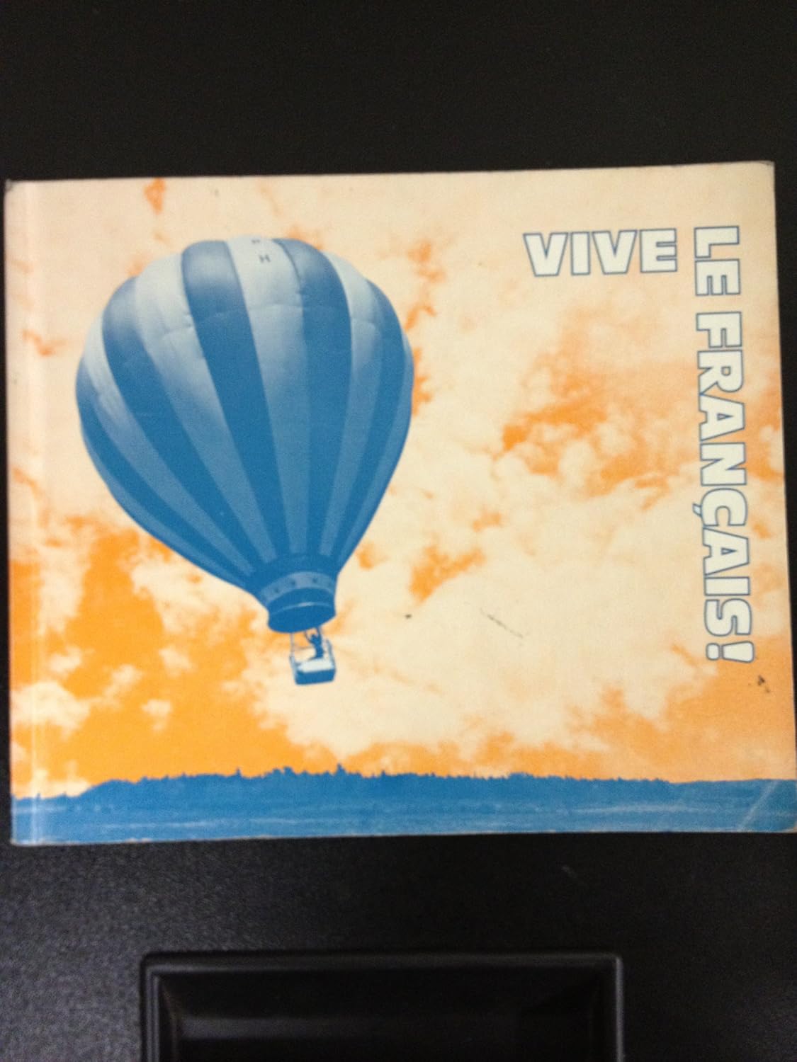 Vive Le Francais!, 2: G. McConnell: 9780201147070: Amazon.com: Books