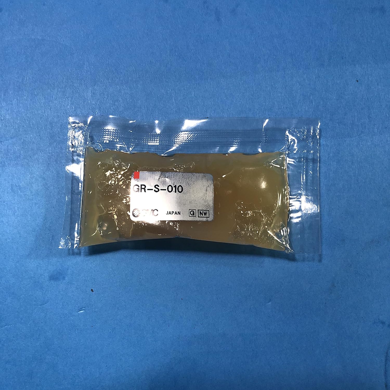 Amazon.com: SMC GR-S-010 10G, Standard Grease Packet : Automotive