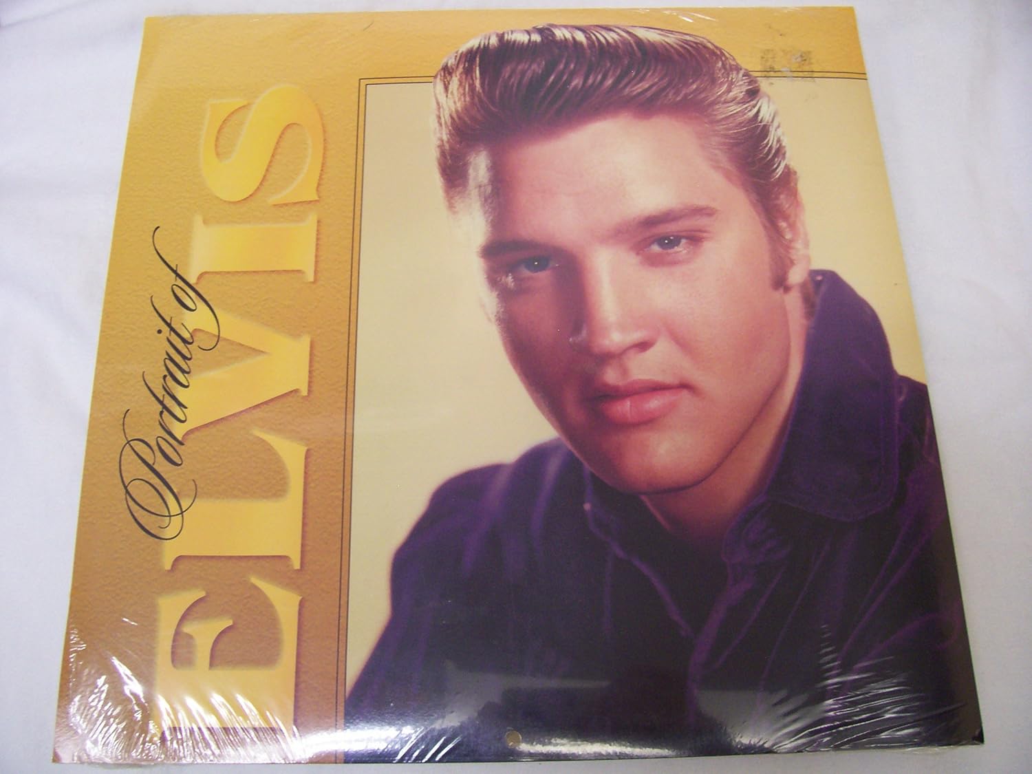 Amazon.com: 1998 Portrait of Elvis Wall Calendar by Hallmark : Office ...