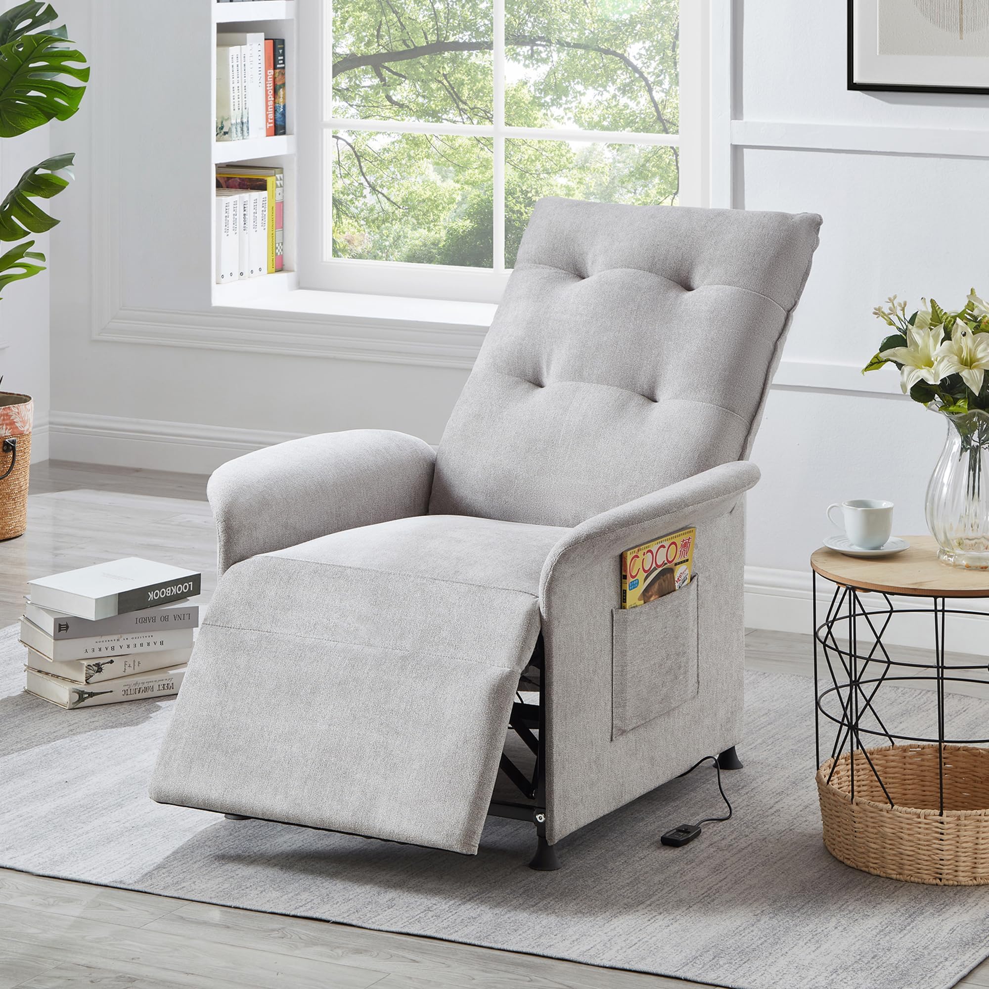 Amazon.com: Electric Recliner Chair for Adults, Comfy Power Reclining ...