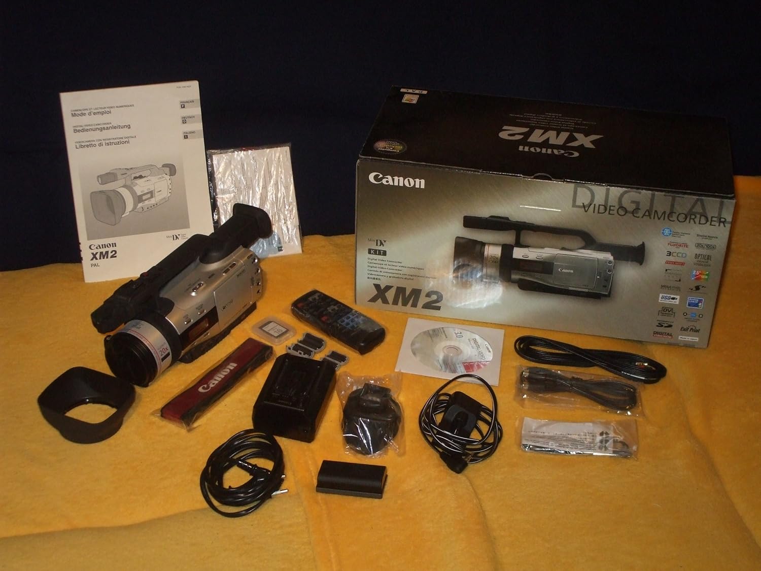 Canon XM2 Caméscope MiniDV : Amazon.fr: High-Tech