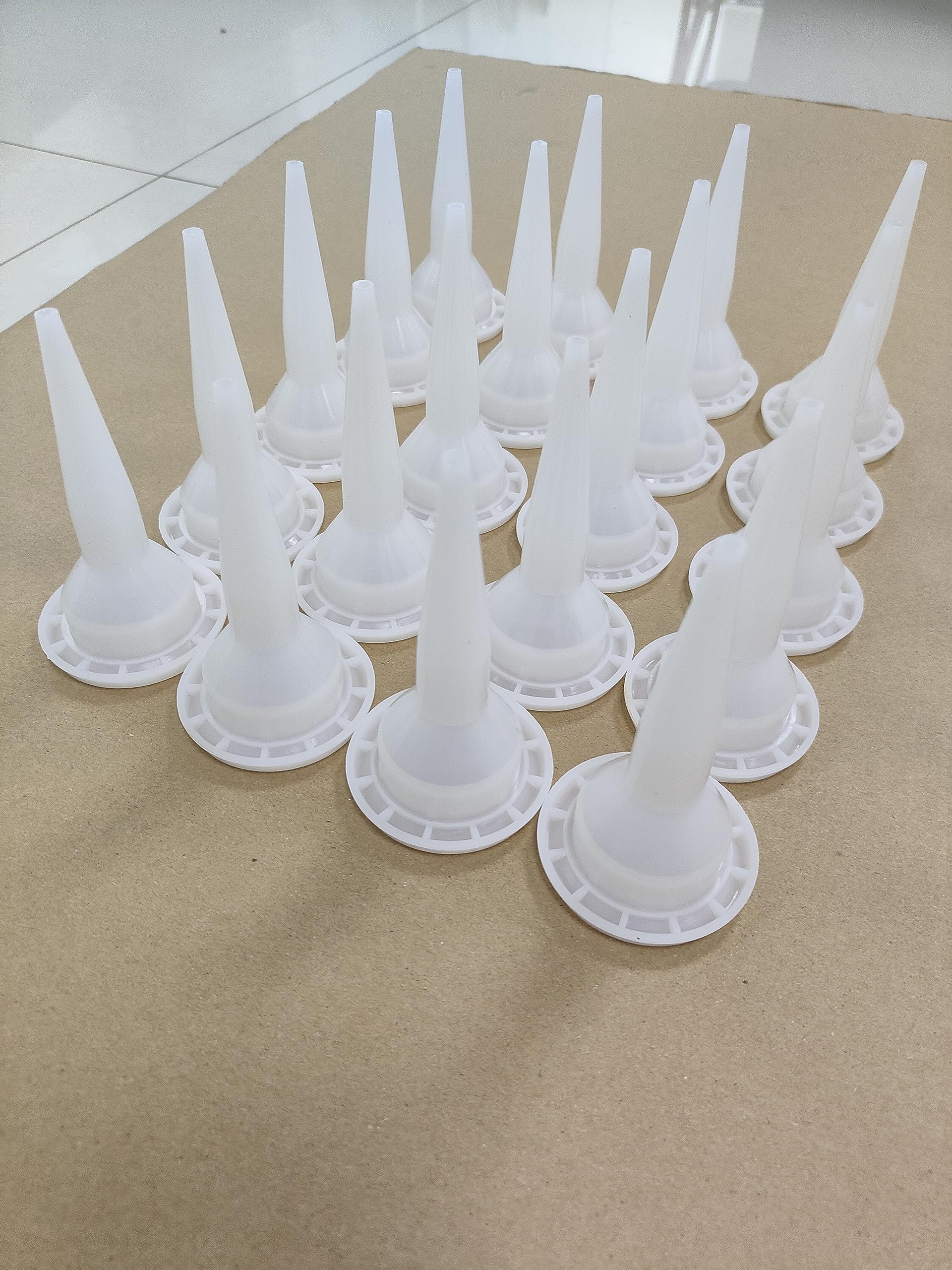 Caulking Nozzle for Caulk Gun, Reusable Silicone Caulk Nozzle ...