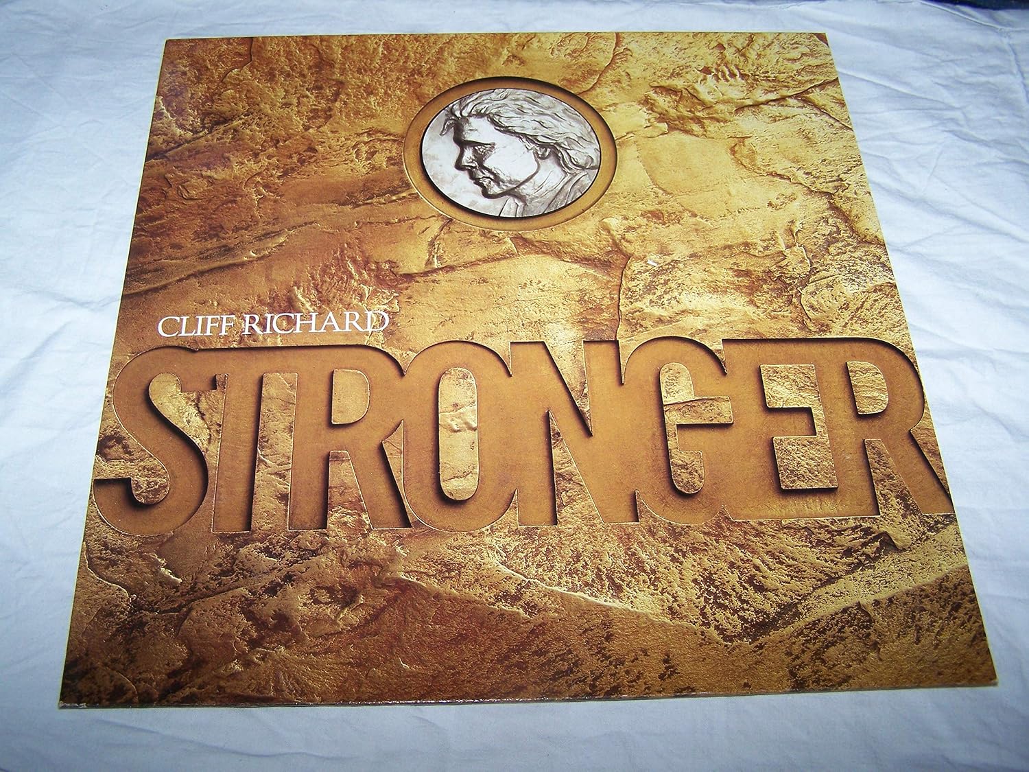 Stronger: Amazon.ca: Music