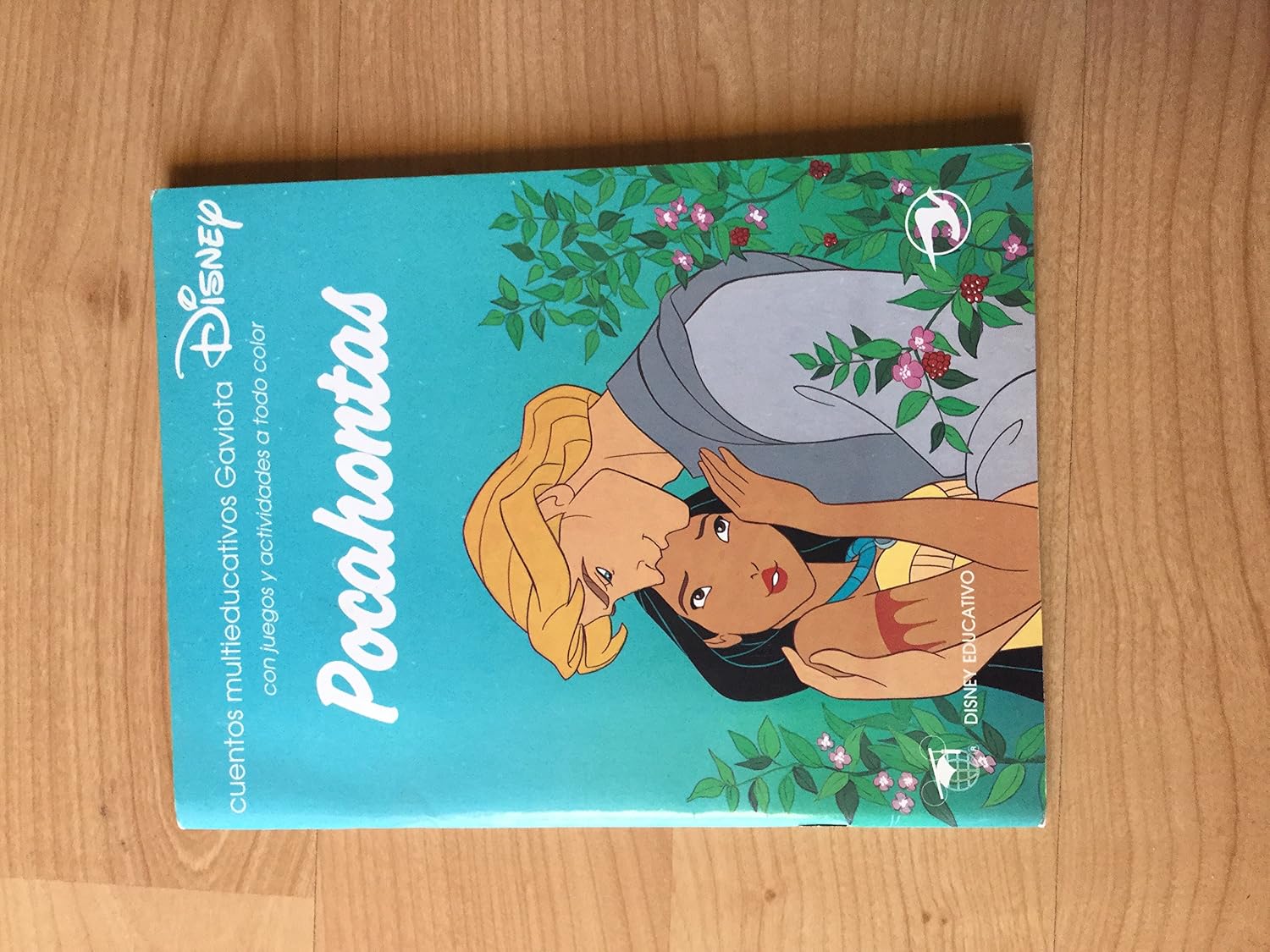 Amazon.com: Pocahontas: 9788439286486: Walt Disney Company: Books