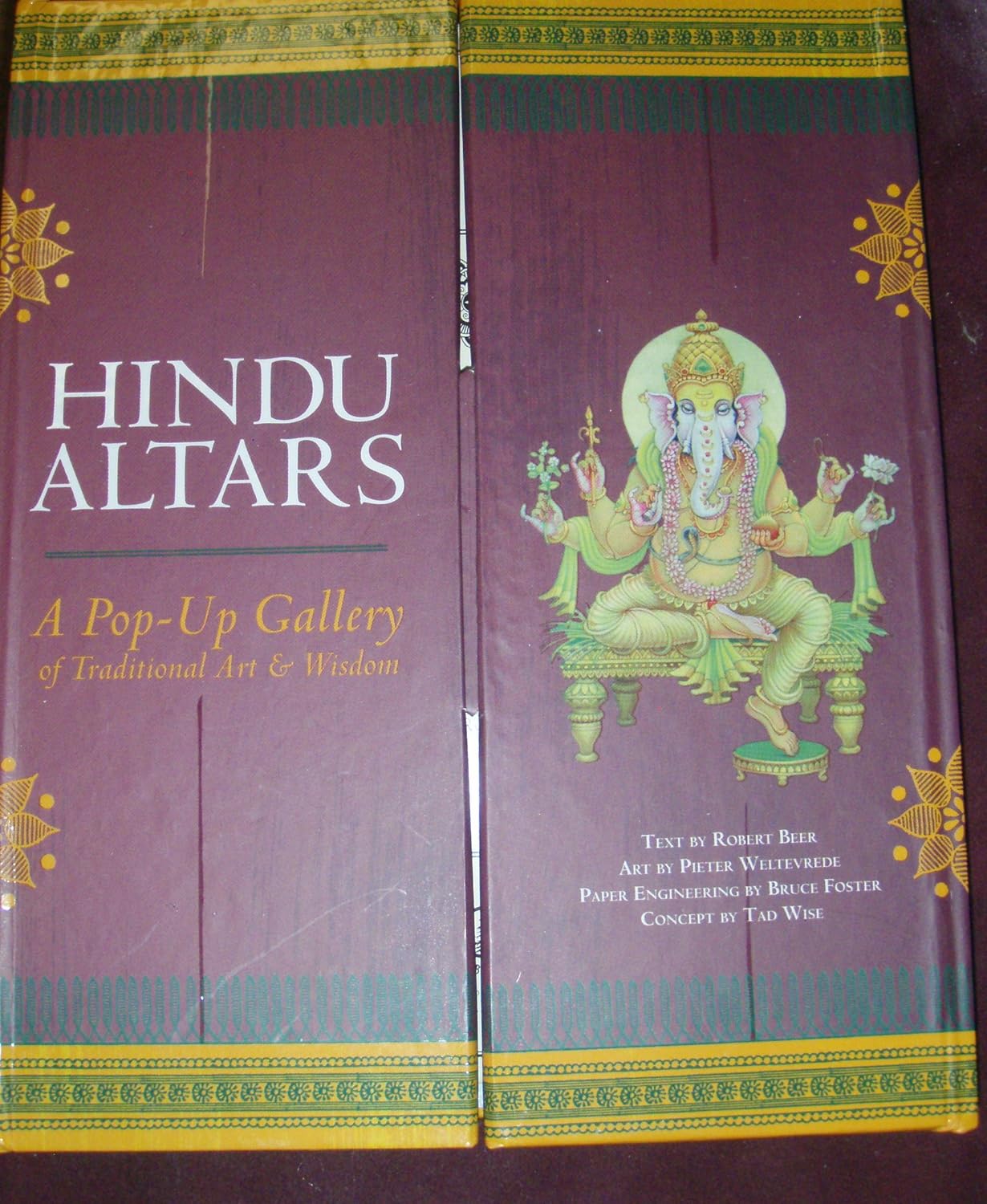 Buy Hindu Altars: A Pop-up Gallery of Traditional Art and Wisdom Book ...
