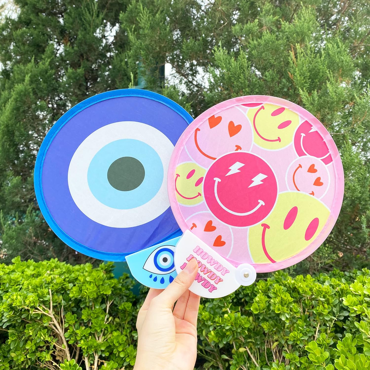 Amazon.com: Doyomy Folding Fan Aesthetic Hand Fan, Preppy Stuff Smiley ...