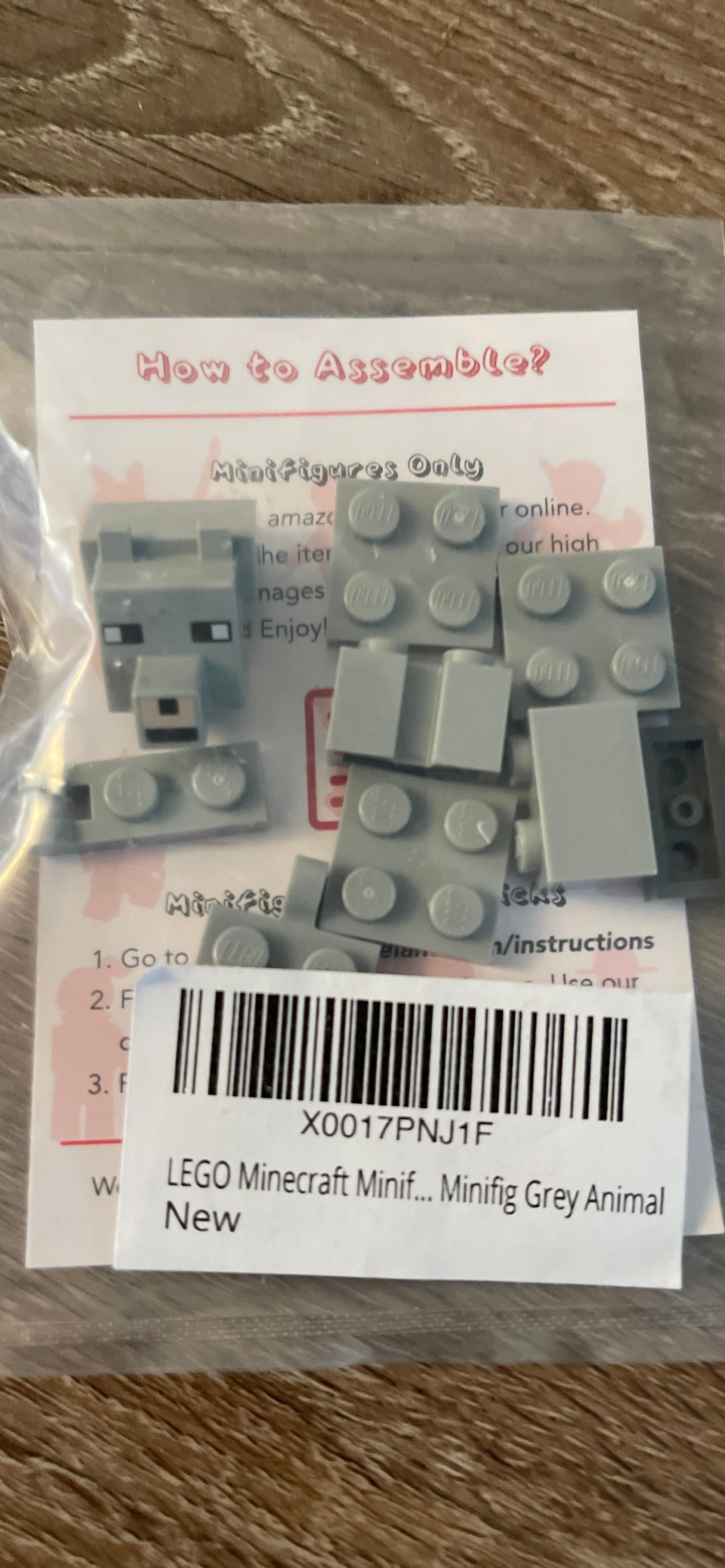 Amazon.com: LEGO Minecraft Minifigure Wolf Minifig Grey Animal : Toys ...