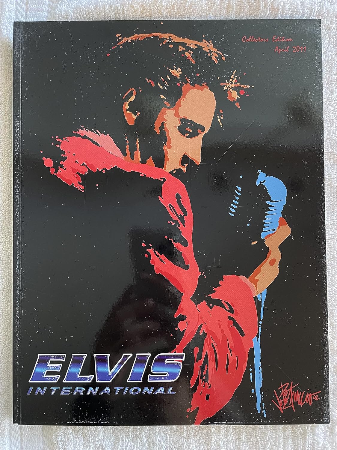 Elvis International: Darwin Lamm: Amazon.com: Books