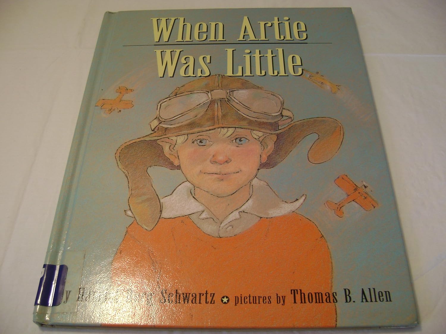 When Artie Was Little: Schwartz, Harriet Berg: 9780679932369: Amazon ...