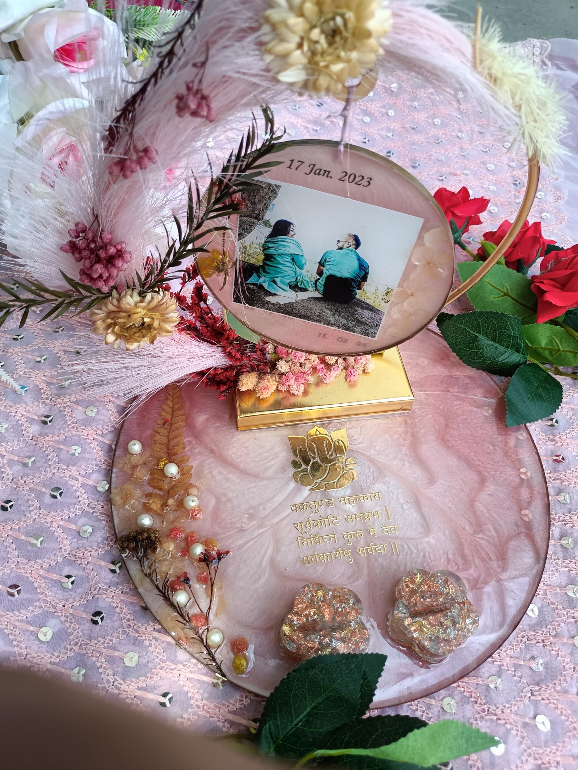 Wedding ring display ideas | Beachweddingtips.com