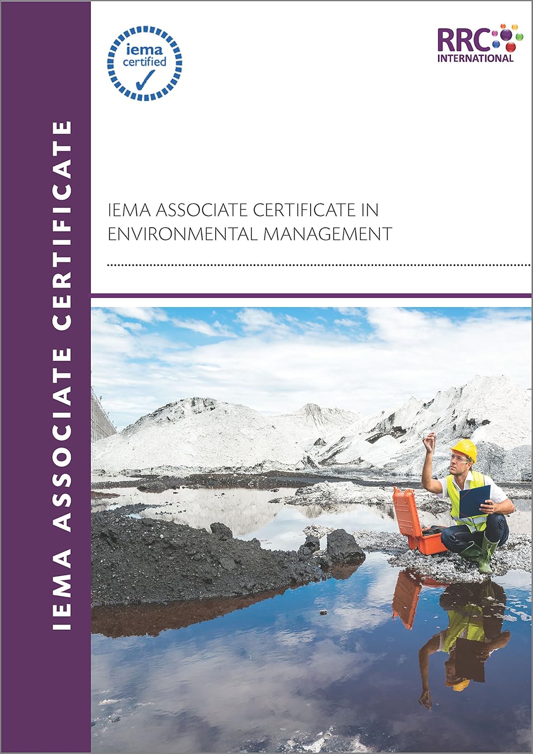 IEMA Associate Certificate in Environmental Management : Binns, John ...
