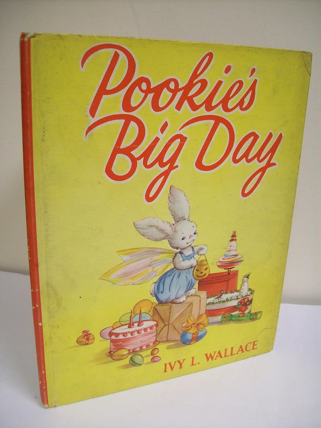 Pookie's Big Day: Wallace, Ivy L.: 9780001983793: Amazon.com: Books