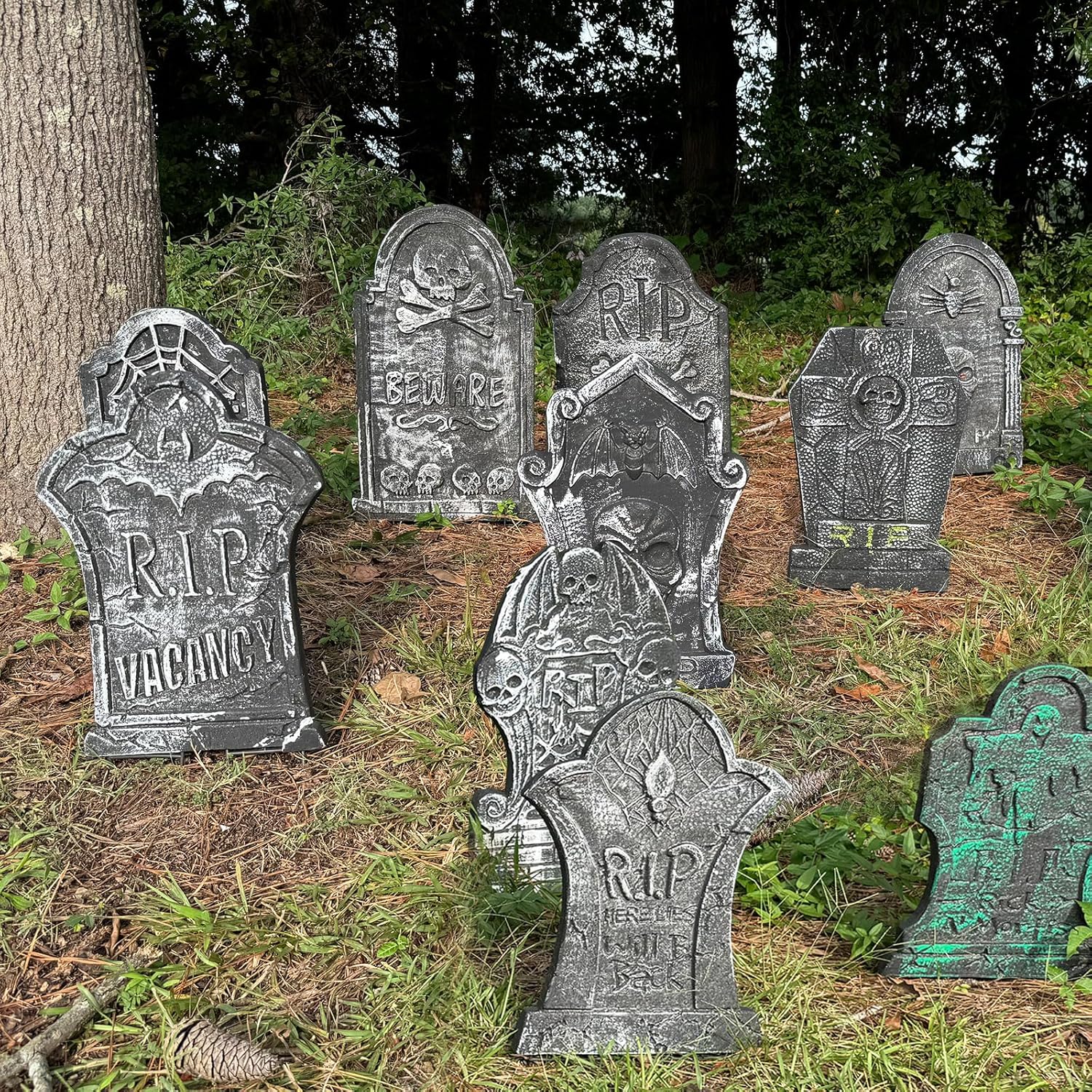 Amazon.com: DUNCHATY Halloween 10pcs Tombstone Decorations Headstone ...