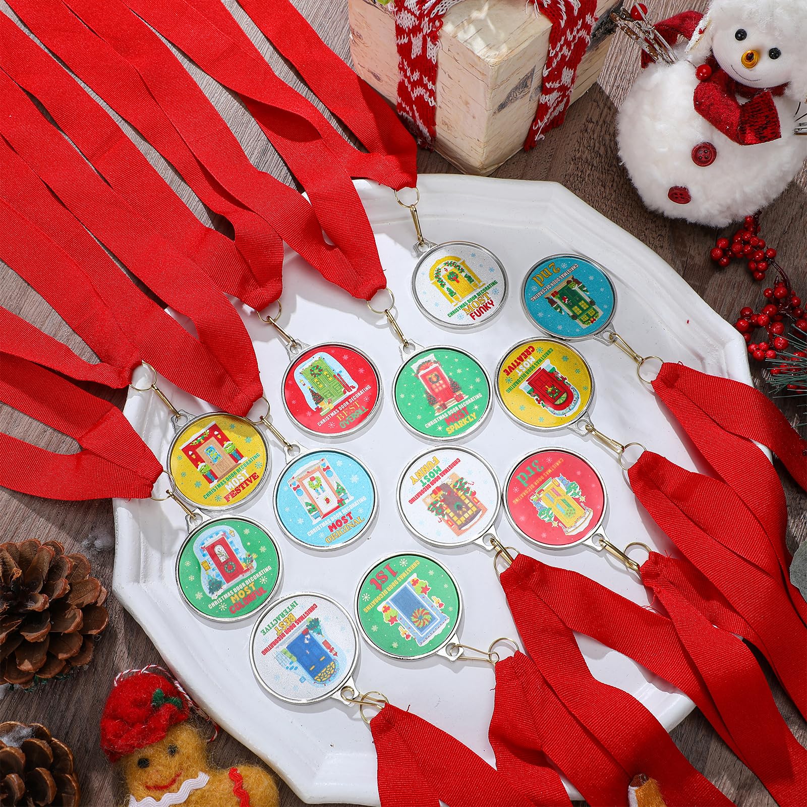 Snapklik.com : 12 Pcs Christmas Door Medal Awards 2 12 Style Christmas ...