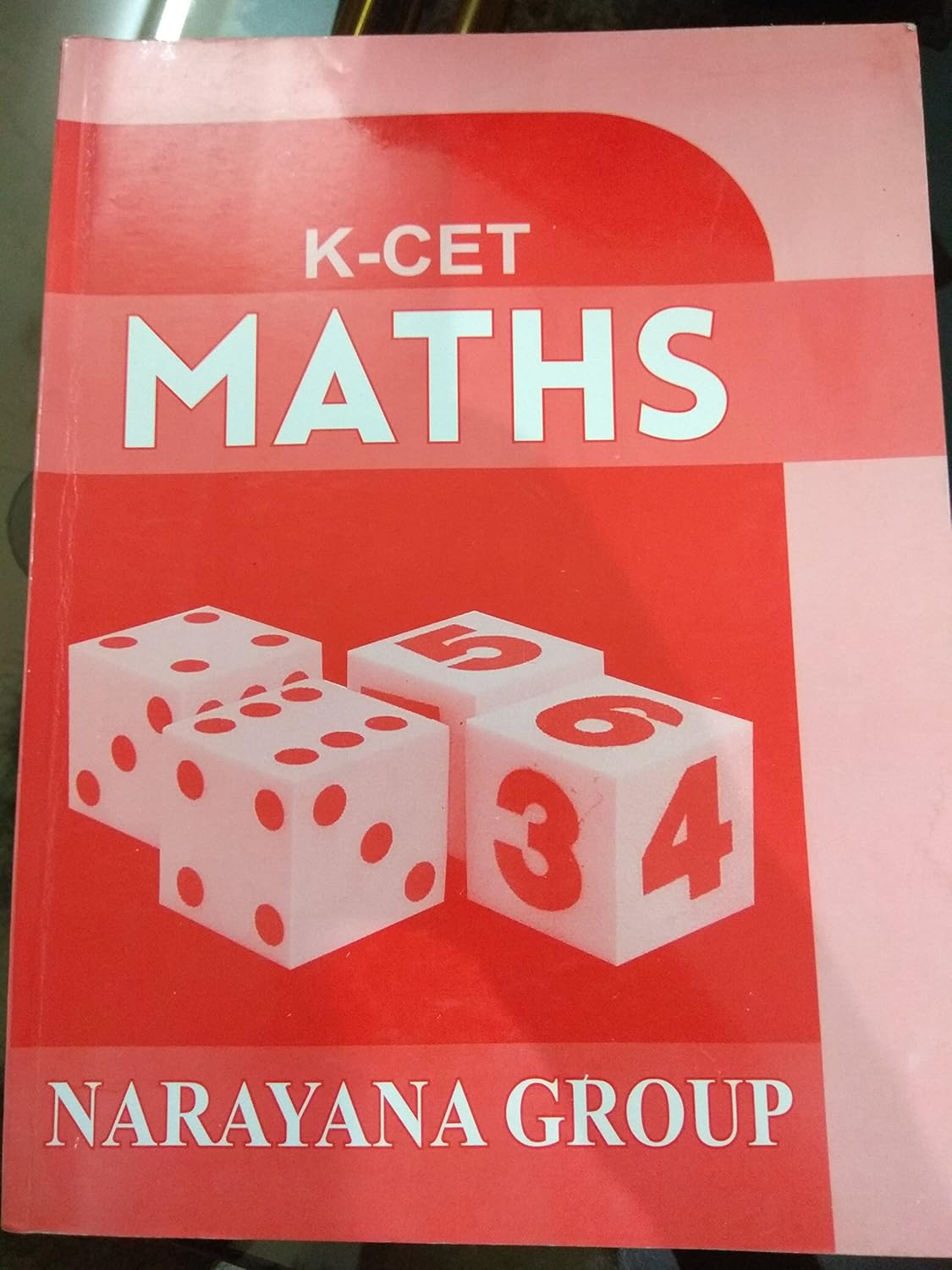 K-CET MATHS QUESTION BANK FOR CLASS 12 : Amazon.in: Books