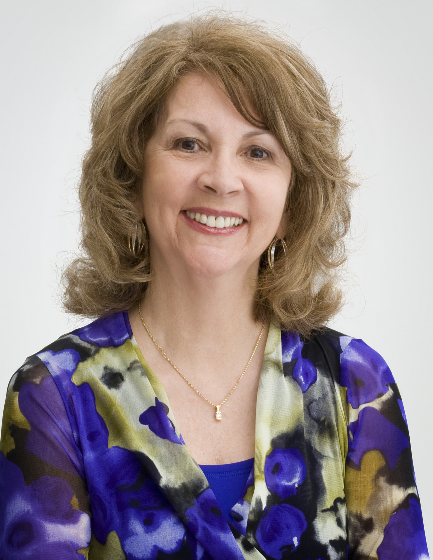Amazon.com: Mary Beth Izard: books, biography, latest update