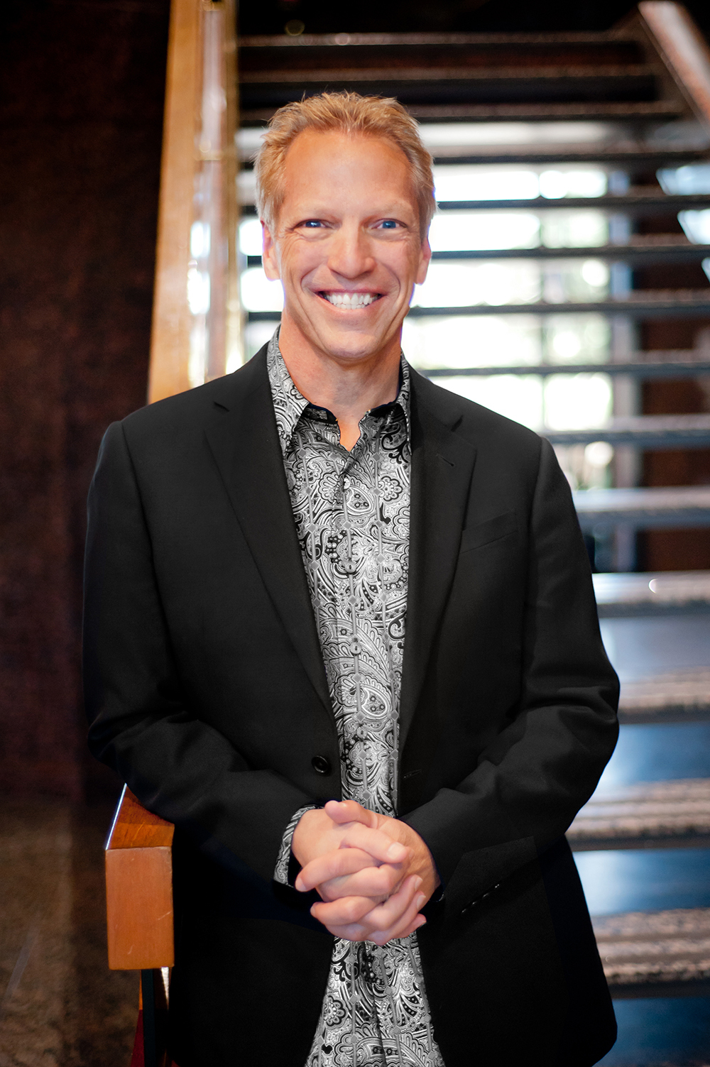 Amazon.co.jp: バックミンスタ−・フラ−:作品一覧、著者略歴