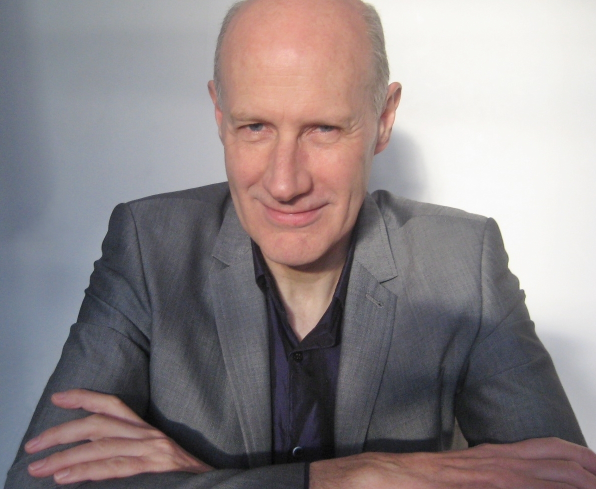 Amazon.co.uk: Simon Jones: books, biography, latest update