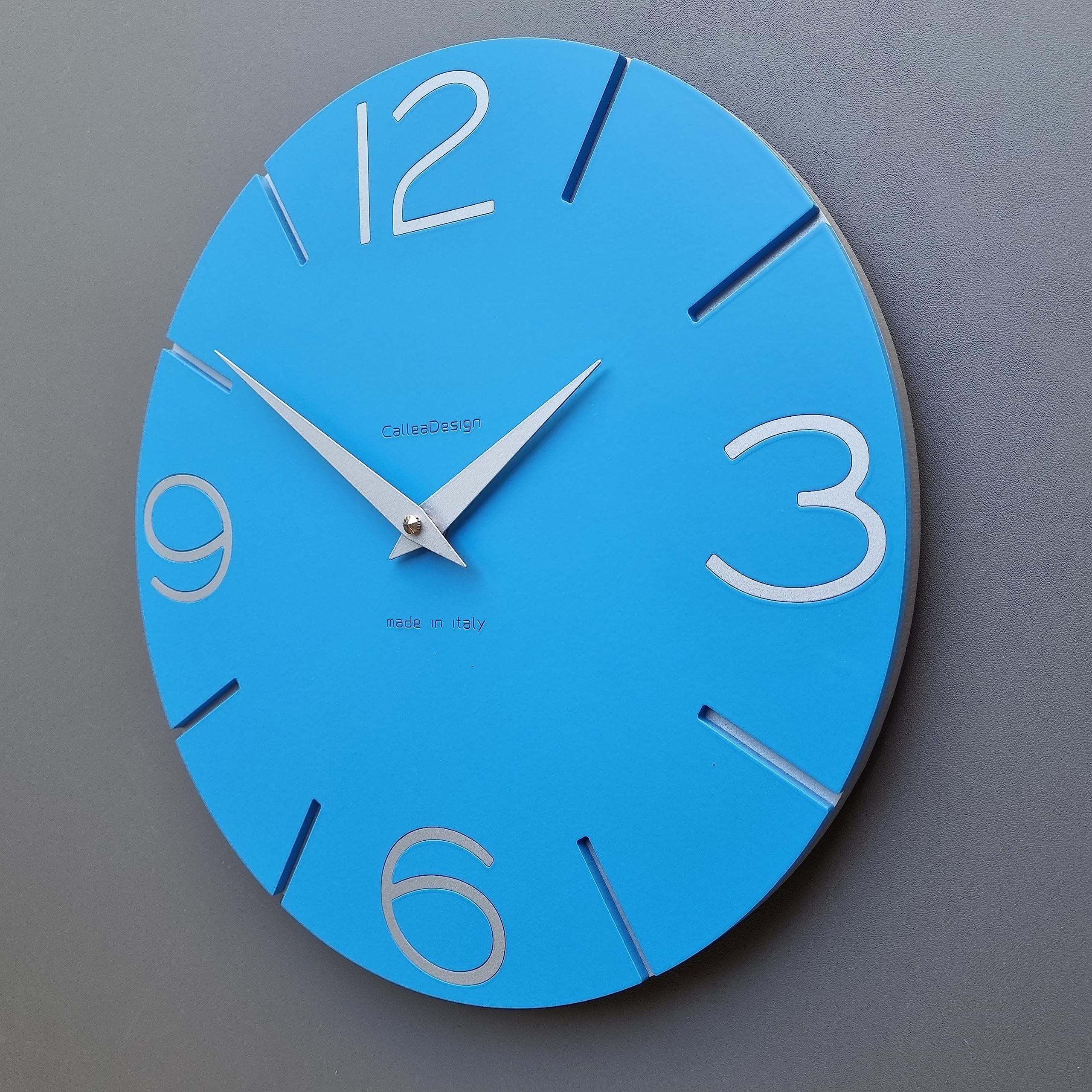 CalleaDesign – Modern blue kitchen wall clock with aluminium finish ...