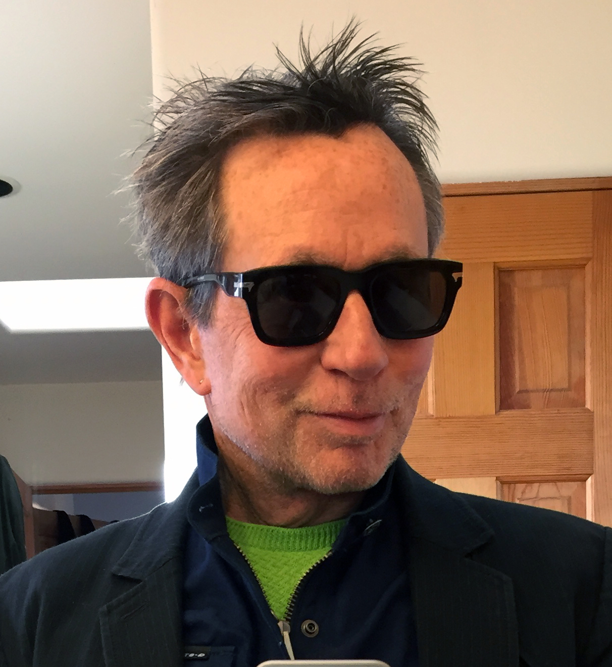 Amazon.com: Dennis Dollens: books, biography, latest update