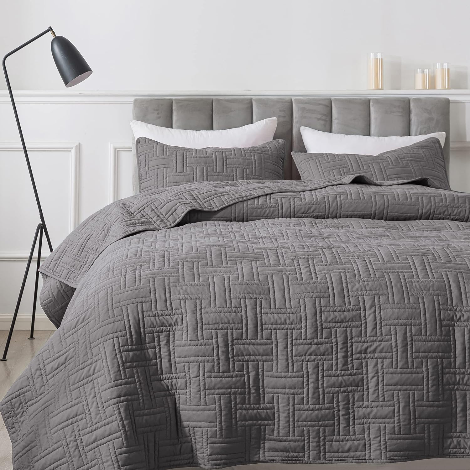 Amazon.com: R.SHARE Dark Grey Quilt Twin Size Bedding Sets with Pillow ...