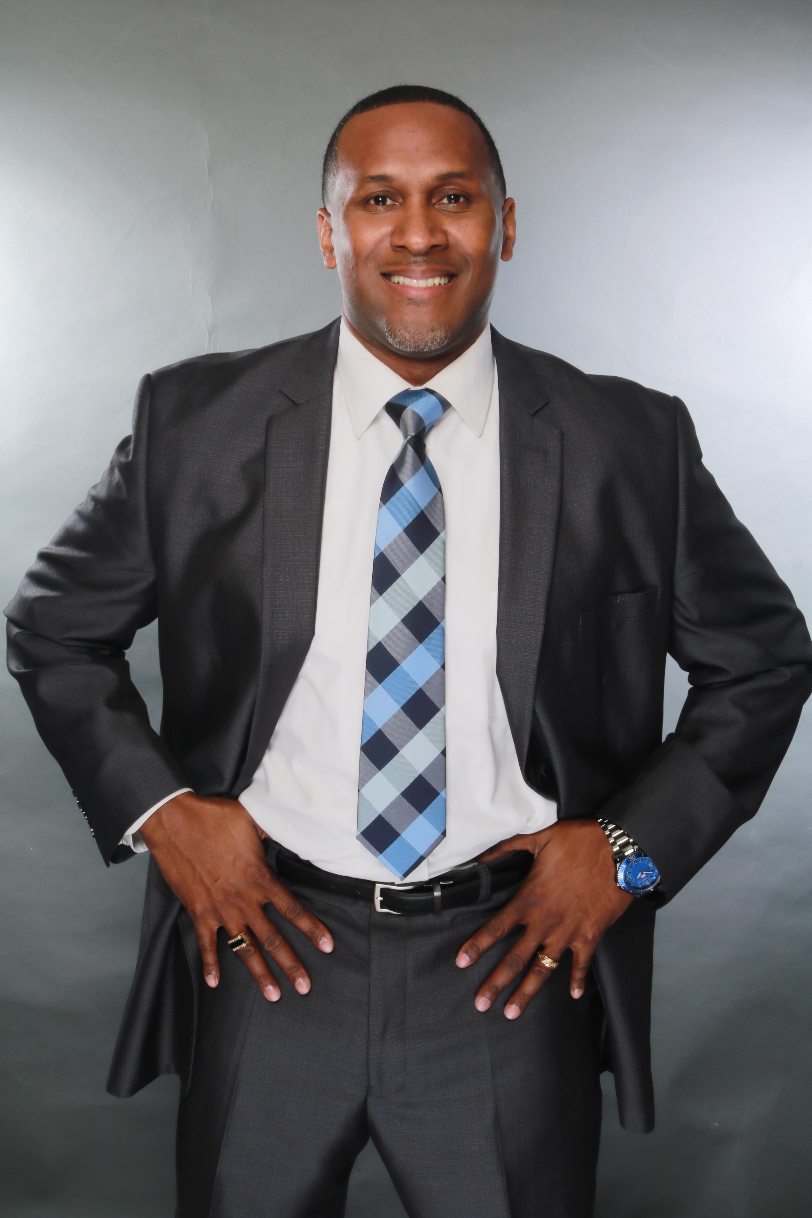 Amazon.com: Cornelius Simon: books, biography, latest update