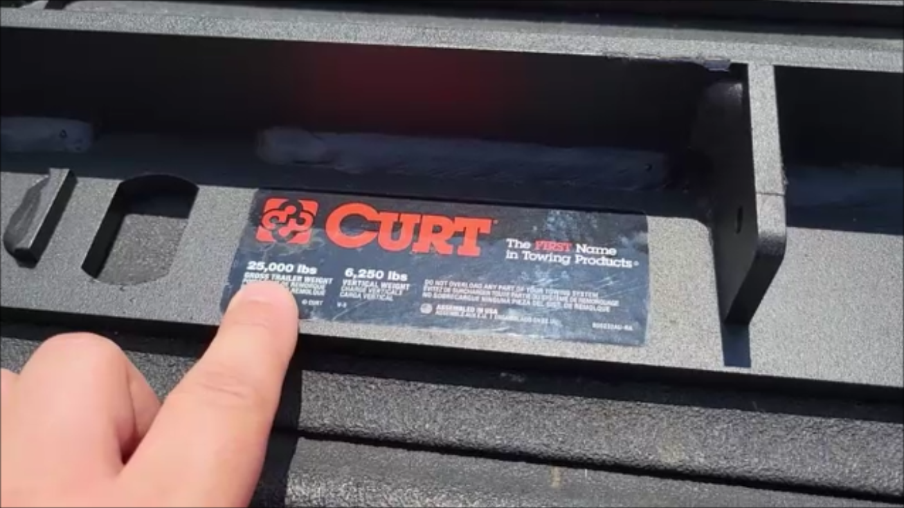 Watch Curt 16027 Puck System 5th Wheel Rail Adapter Install on Amazon Live