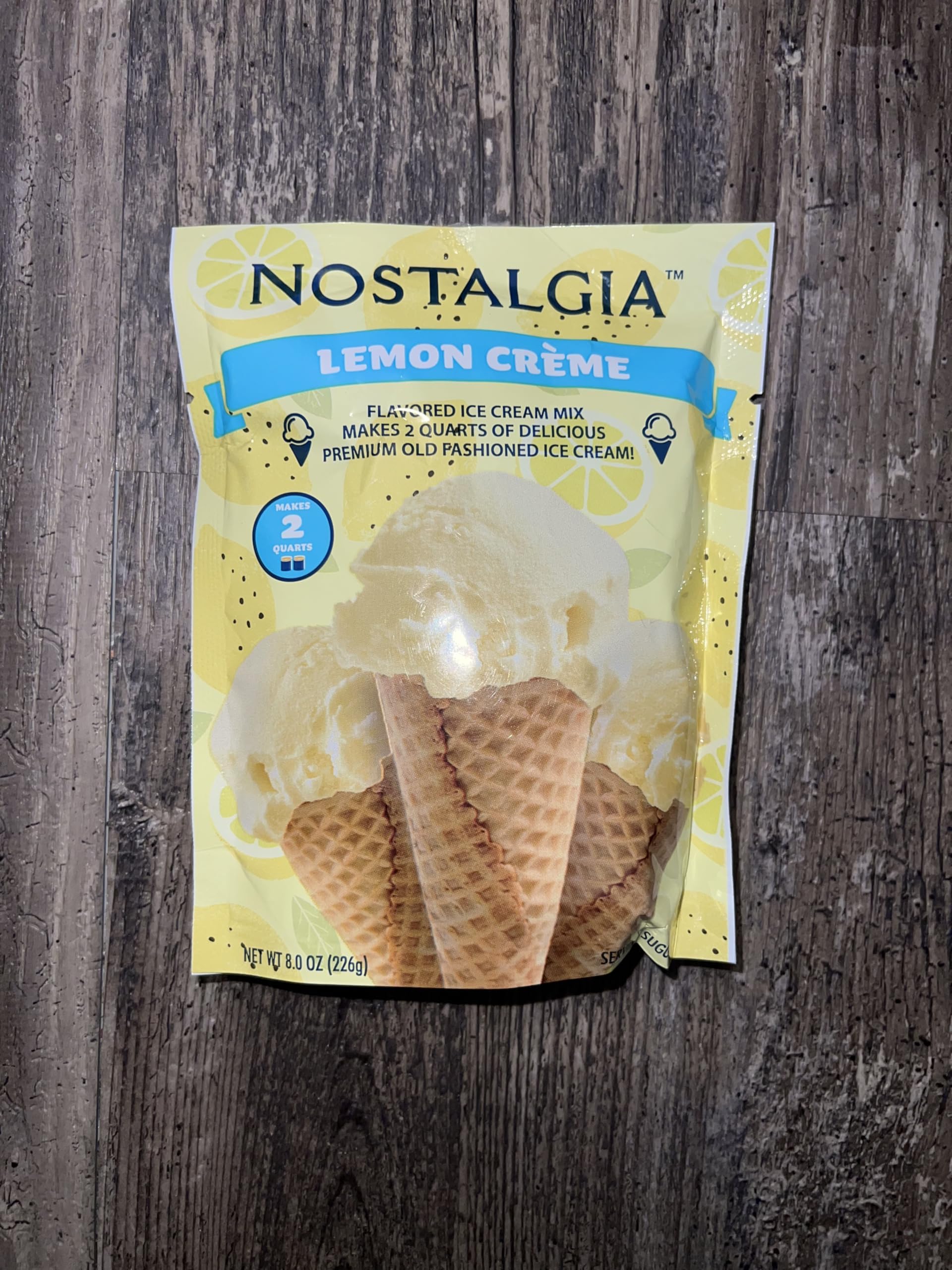 Amazon.com: Nostalgia 2-Quart Homemade Premium Lemon Crème Ice Cream ...
