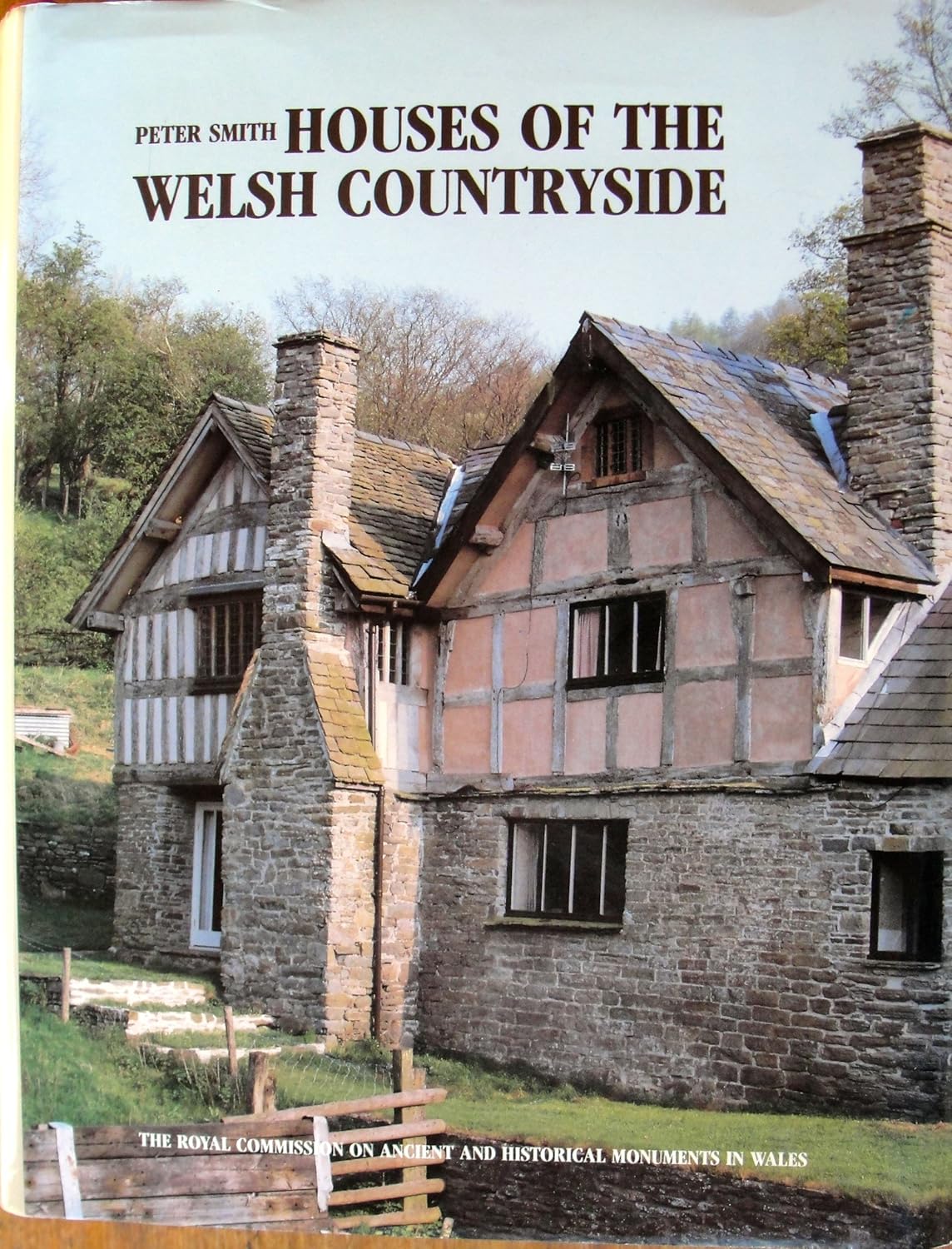 Buy Houses of the Welsh Countryside: A Study in Historical Geography ...