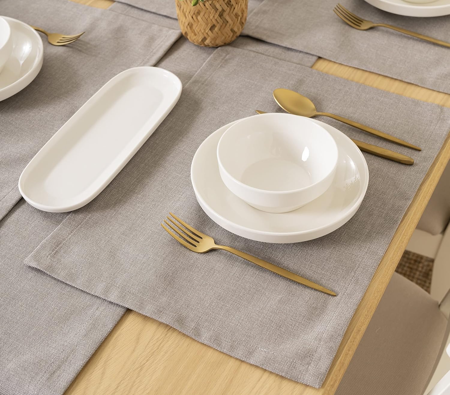 Amazon.com: TOSHE Placemats 13 x 19 Inch Placemats Set of 4 - Linen ...