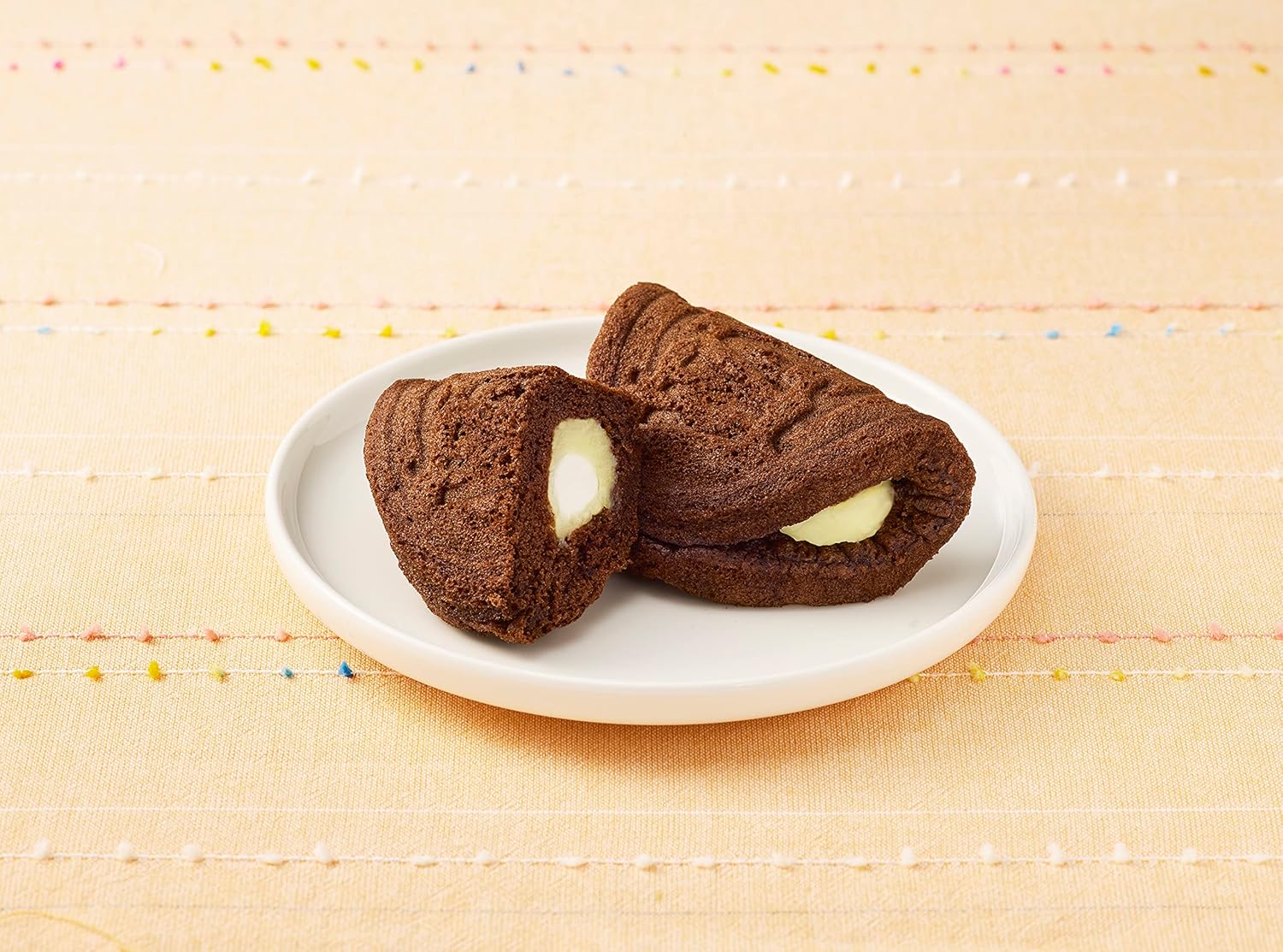 Amazon.co.jp: テーブルマーク ココアワッフル（個包装）V04 学校給食 業務用 28GX20 冷凍 : 食品・飲料・お酒