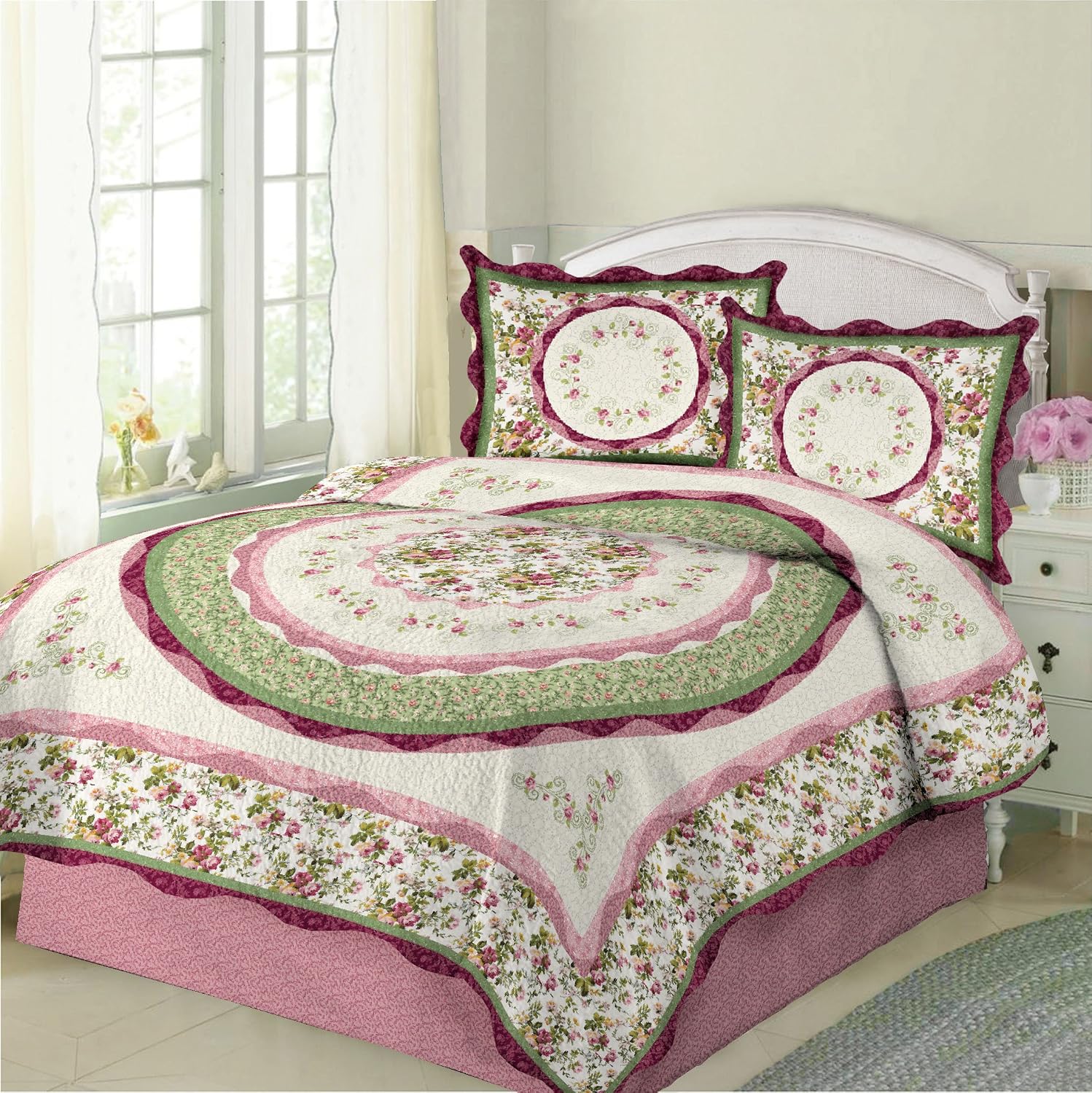 Amazon.com: PDK/Regency Maiden Faire Quilt, King : Home & Kitchen